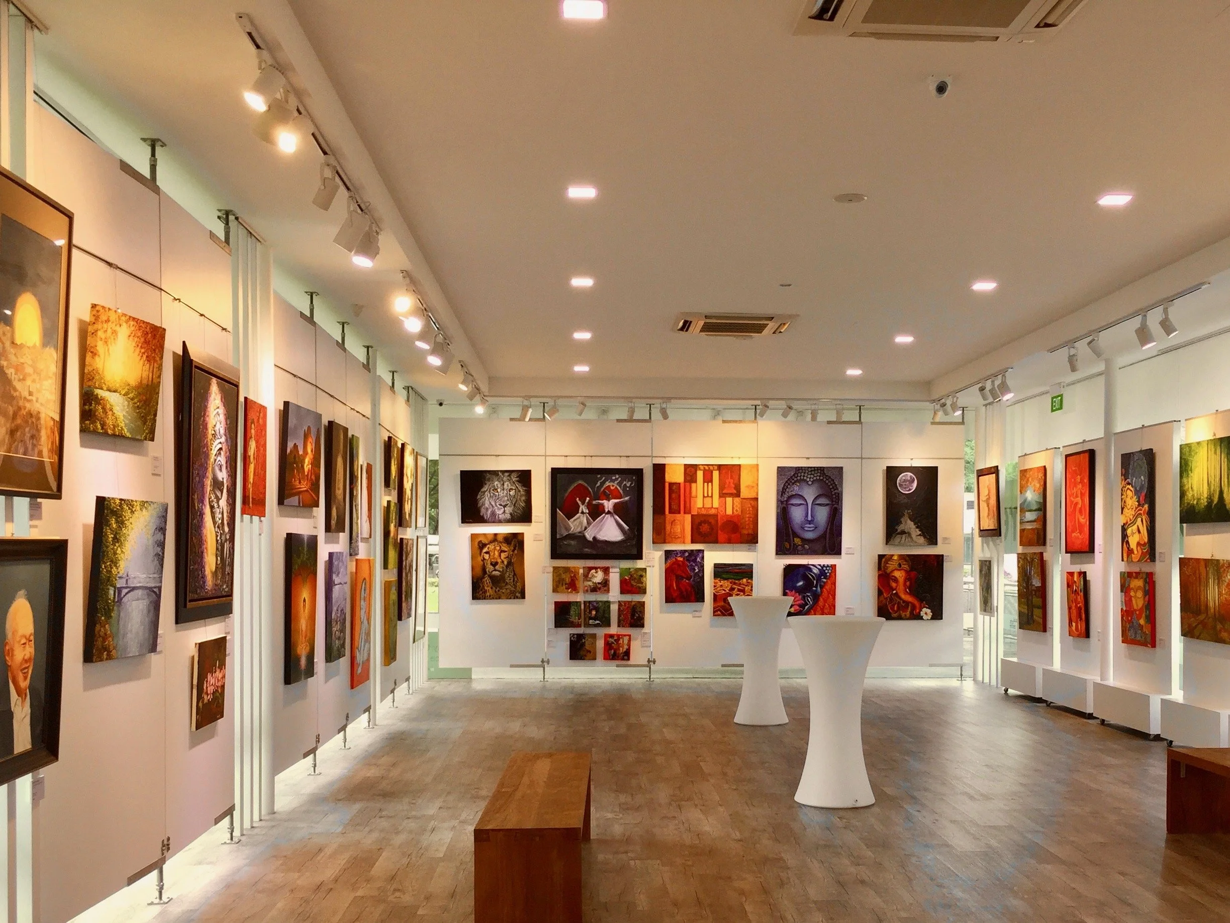 About — Studio-ID Art GalleryExplore unique artwork and talented artists at Studio-ID Art ...