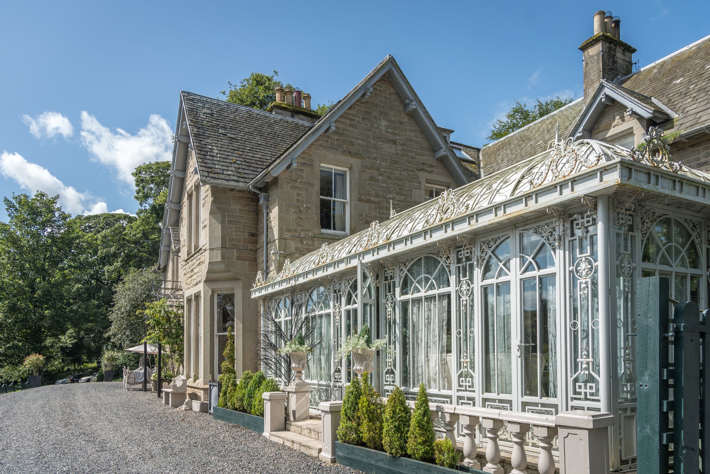 Amanda and Laura's Dream Wedding at Branxholm Park House, Hawick ...