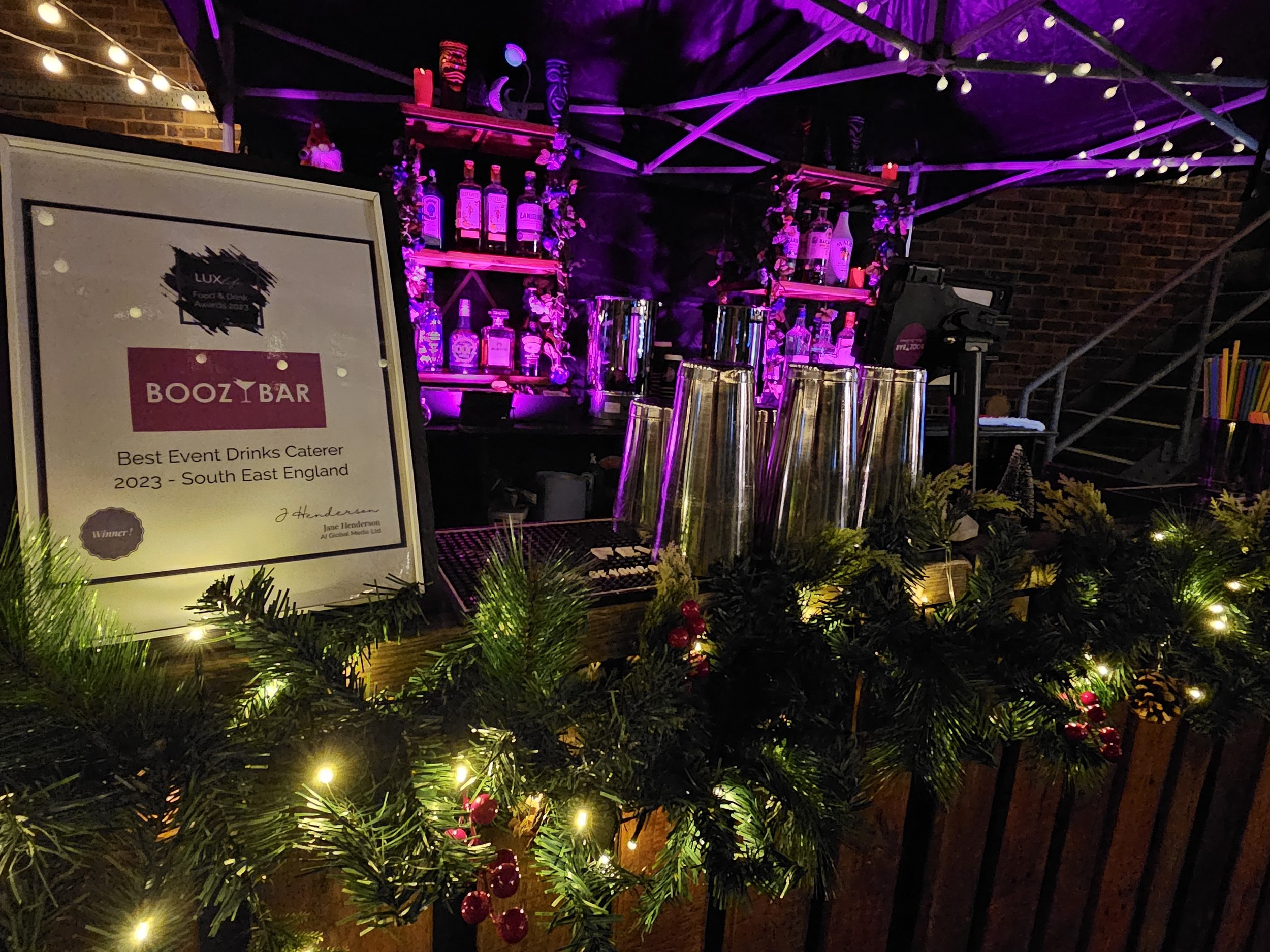 BOOZY BAR Mobile Bar Hire & Cocktail Masterclasses