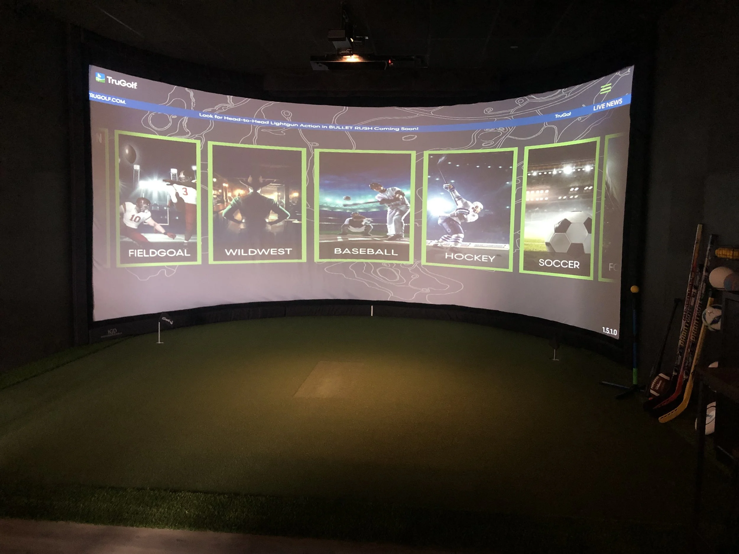 iSwing Indoor Golf