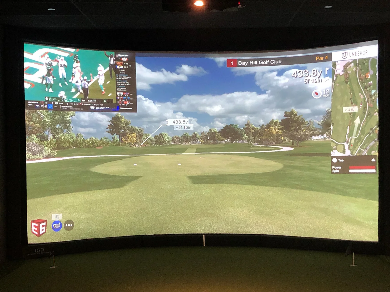iSwing Indoor Golf
