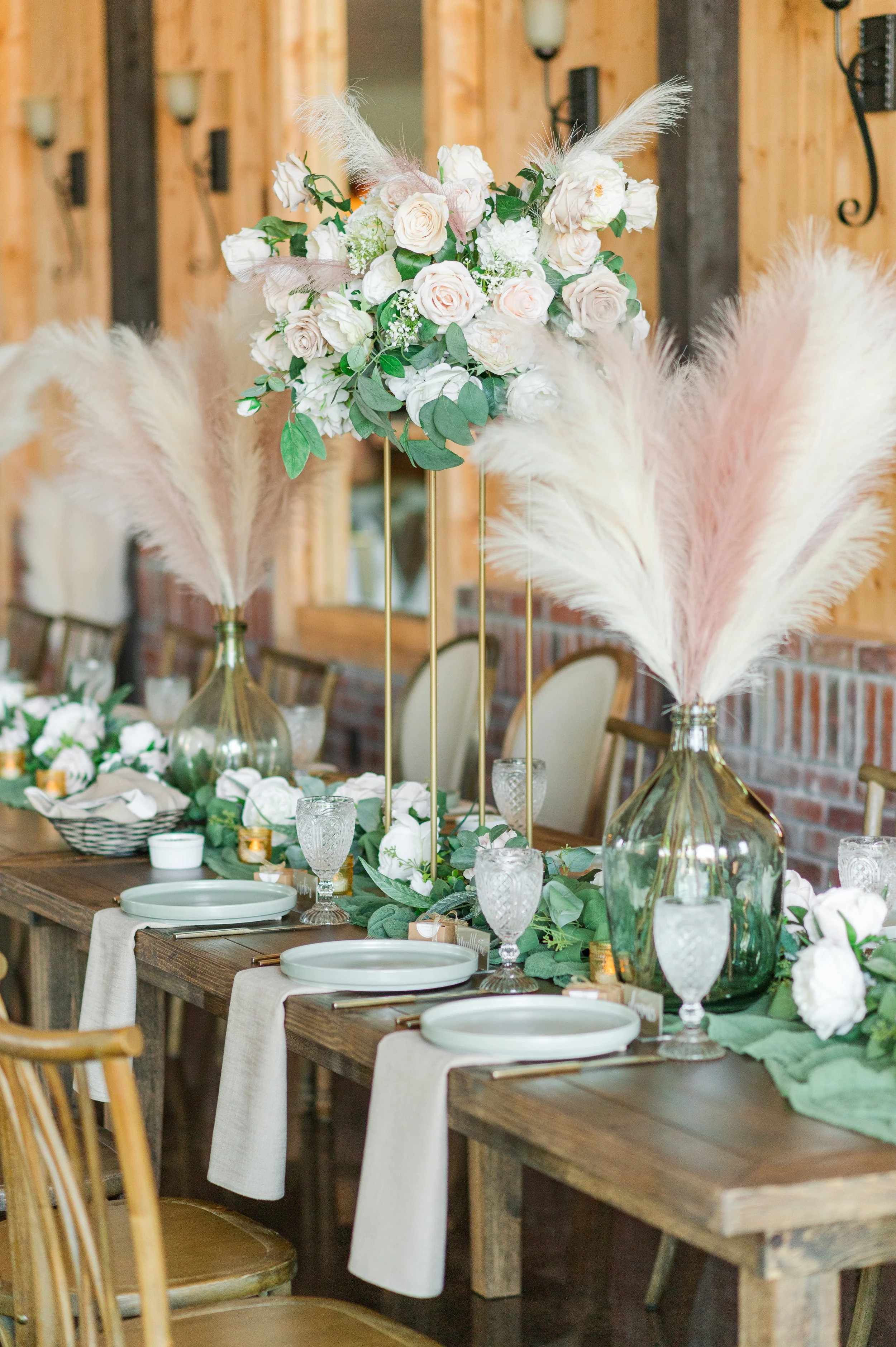 Elevate Your Reception With Stunning Floral Tablescapes — Flintwood Floral