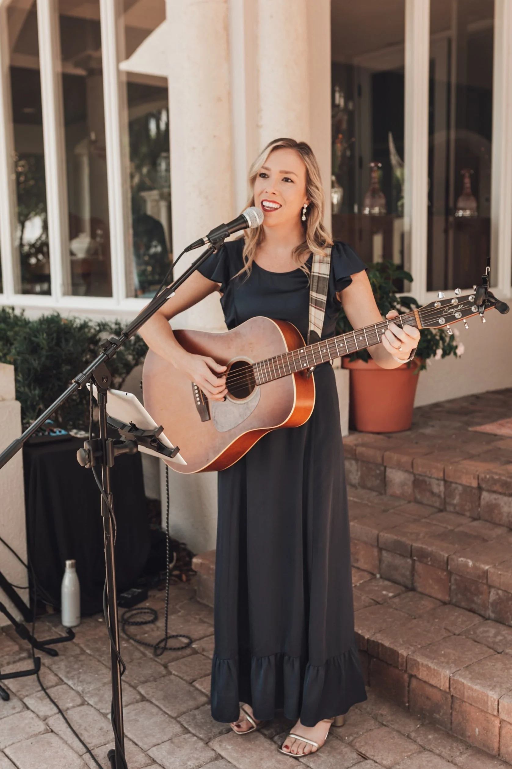 Inquire — Aloha Erica