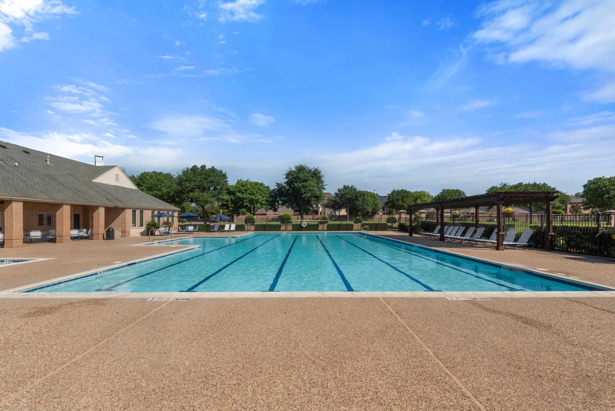 Amenities — Hidden Lakes HOA