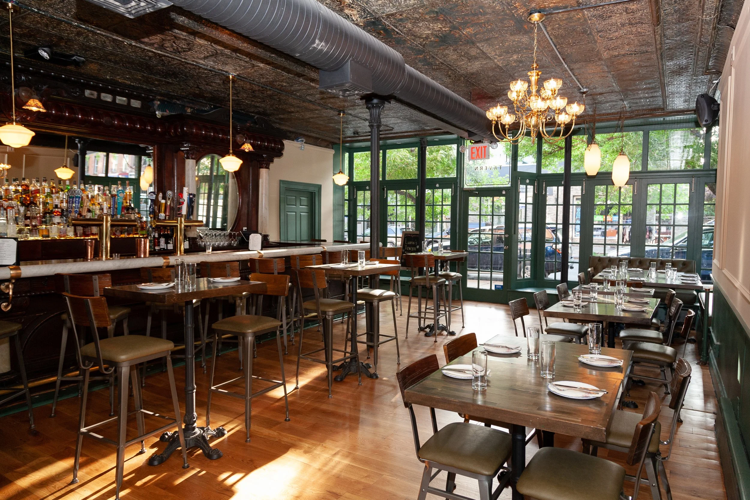Gallery — Luana's Tavern