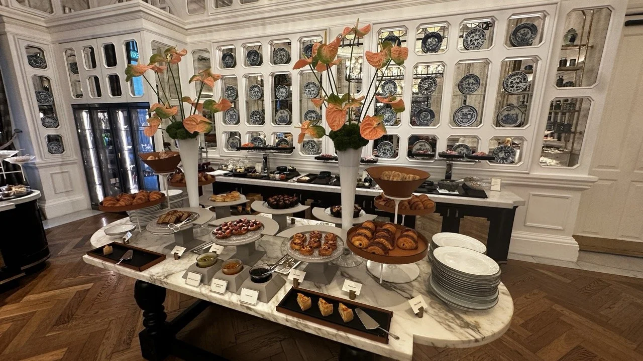 Raffles Singapore: A Luxury Hotel Stay Reviewed by The Private ...