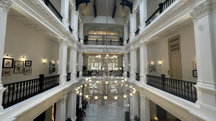 Raffles Singapore: A Luxury Hotel Stay Reviewed by The Private ...