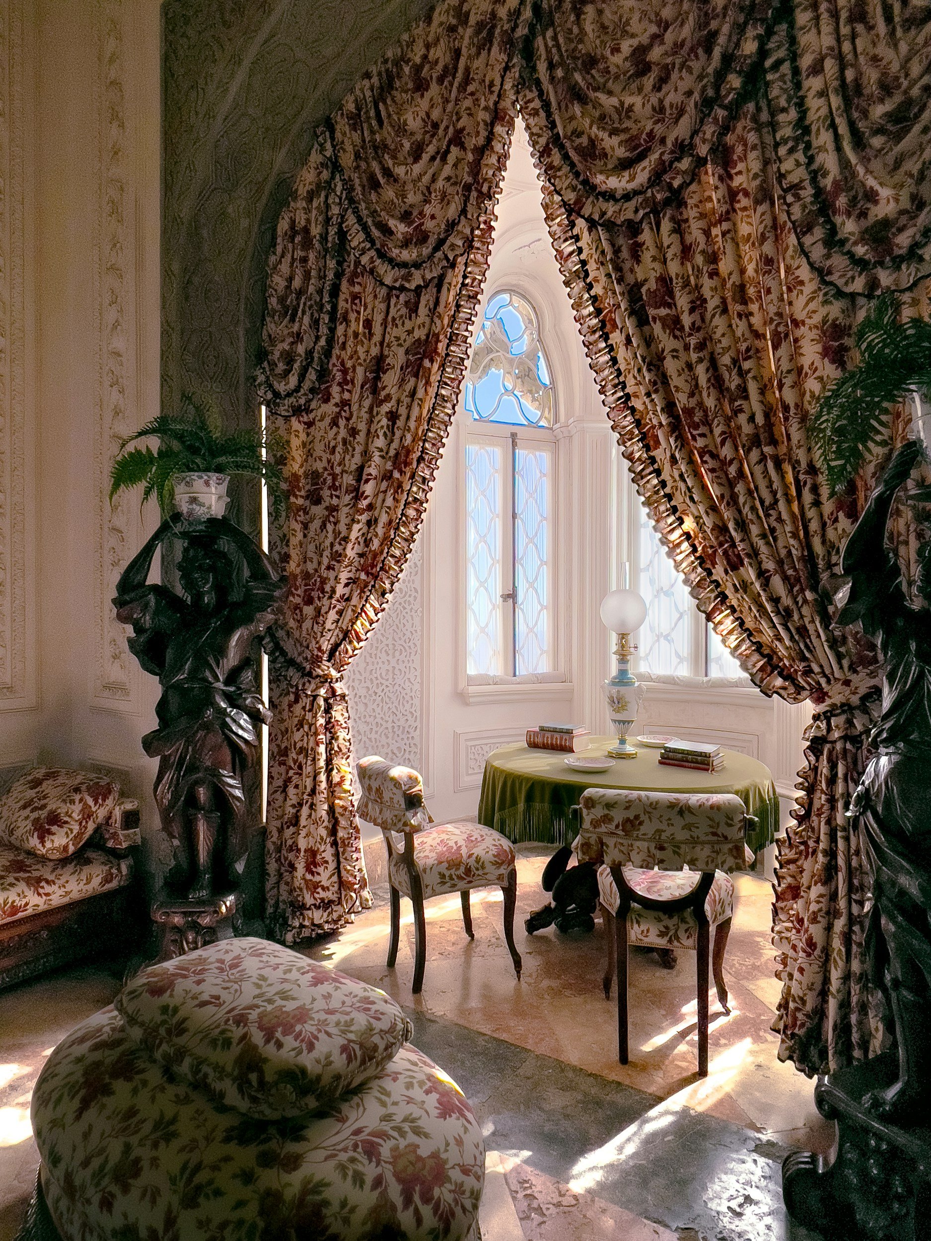 The History of Art Movements — Pretty Happy Walls