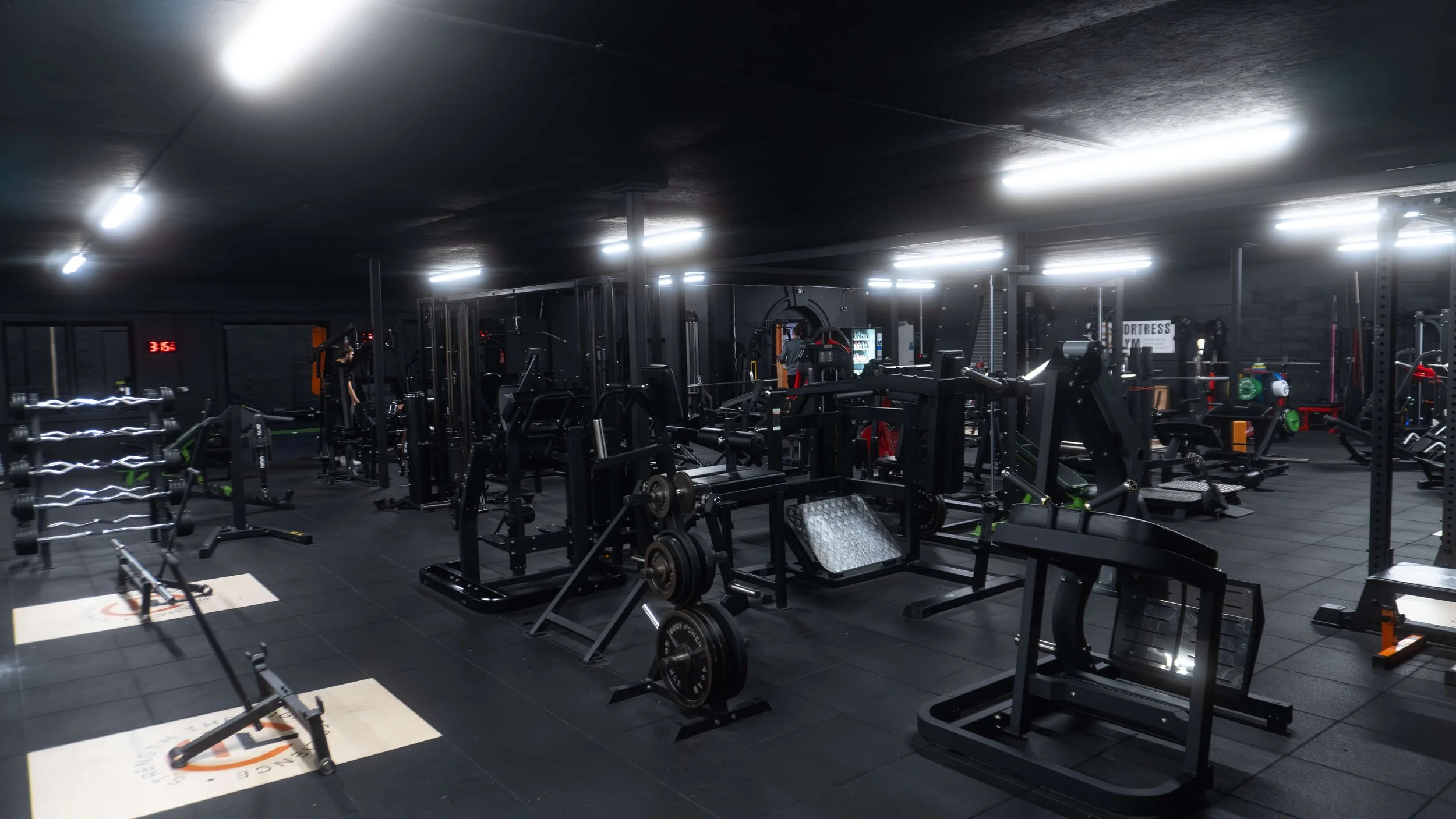 Gym in Stroud | Powerlifting, Bodybuilding & Olympic Weightlifting