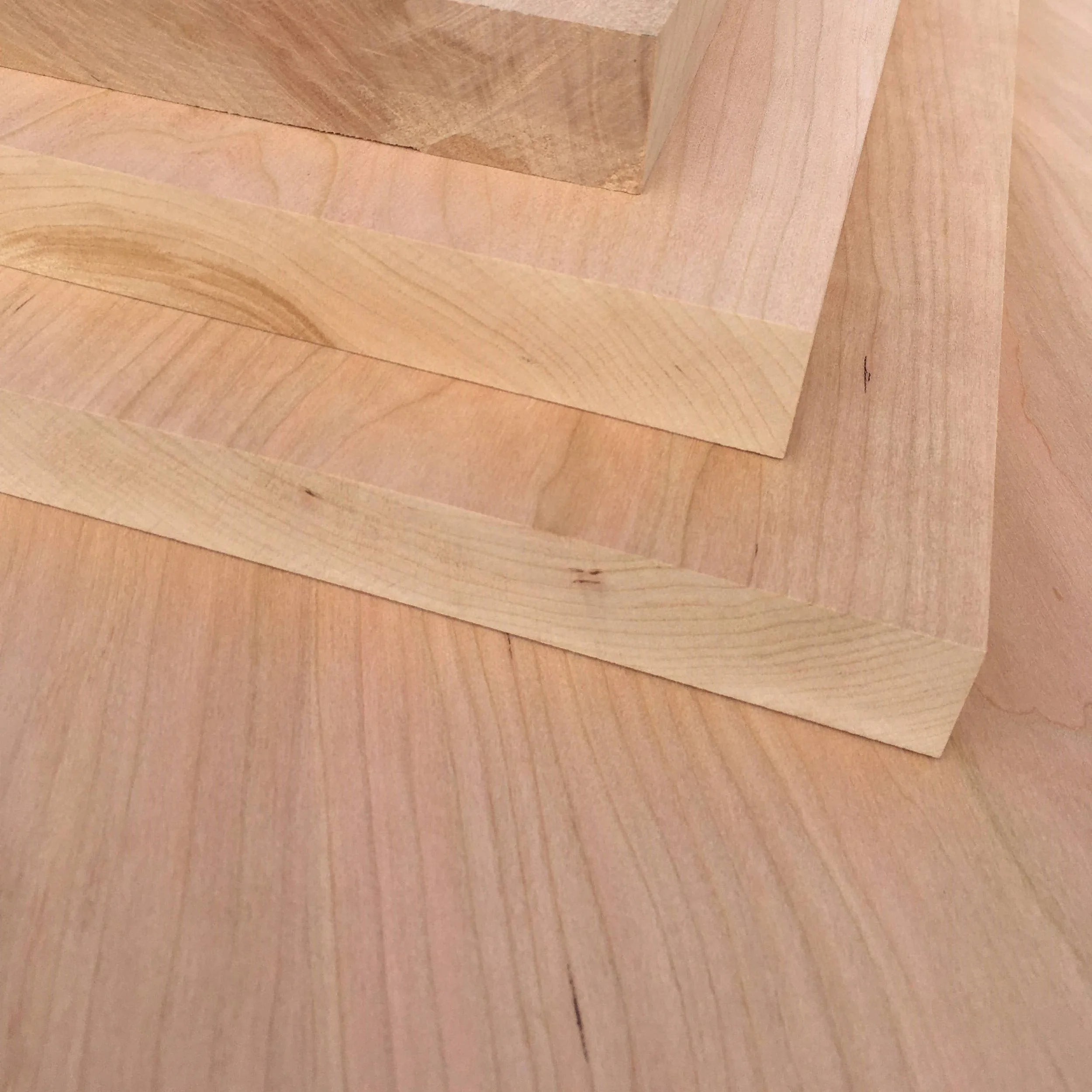 Solid stair treads 280mm wide | GG Joinery