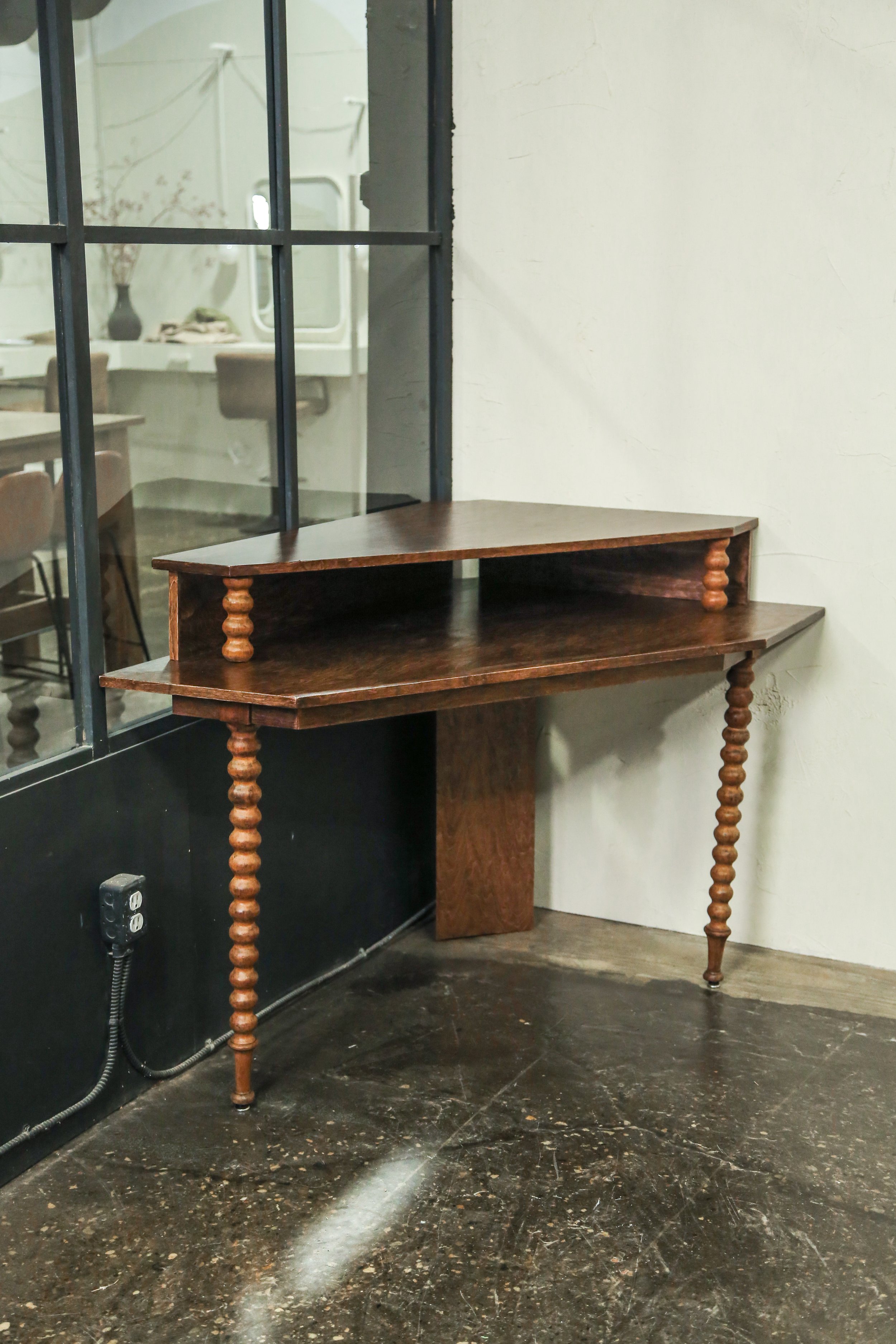 How To Build A Corner Desk — The Sorry Girls