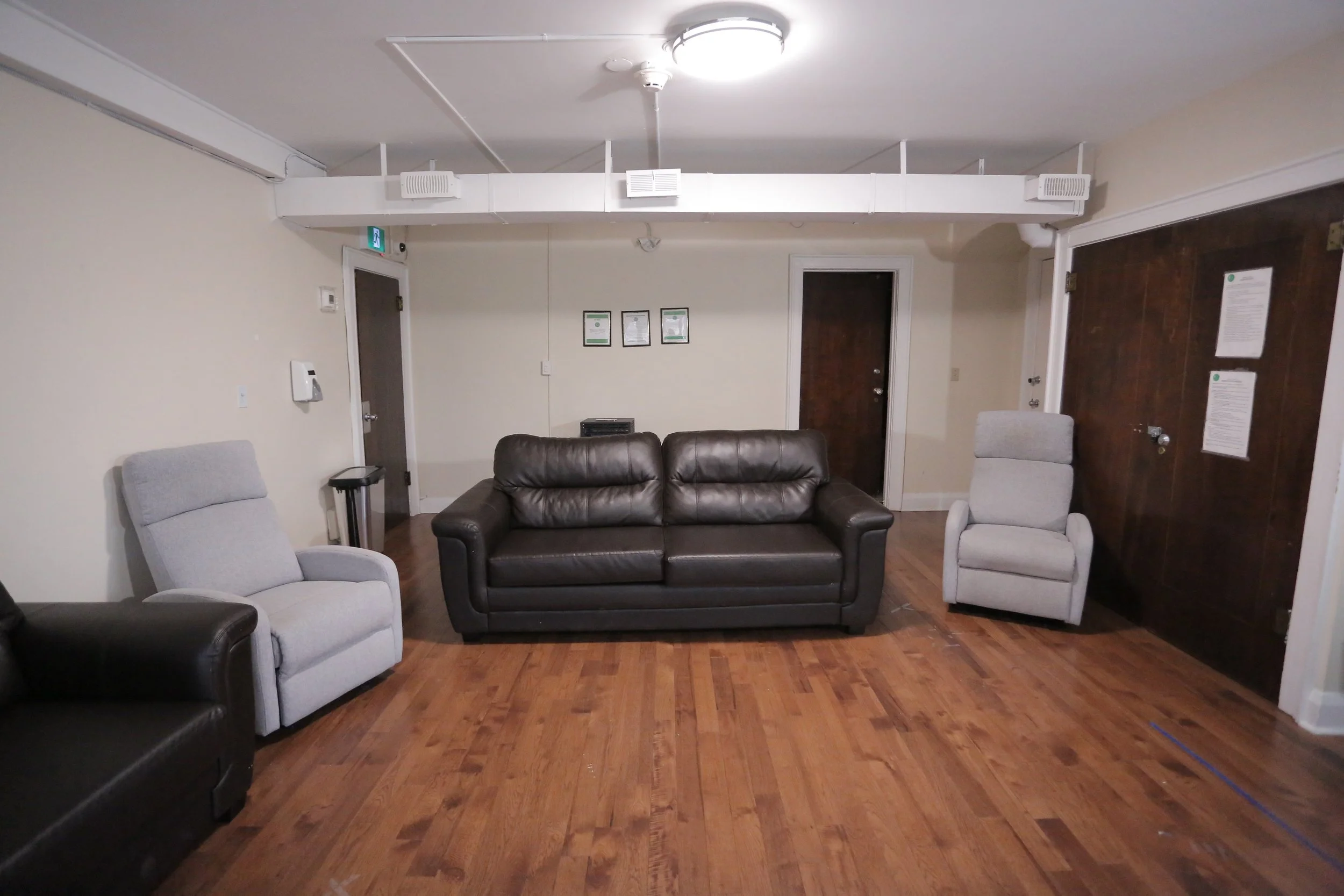 Making Over a Baby Friendly Living Room For a Women's Centre — The ...