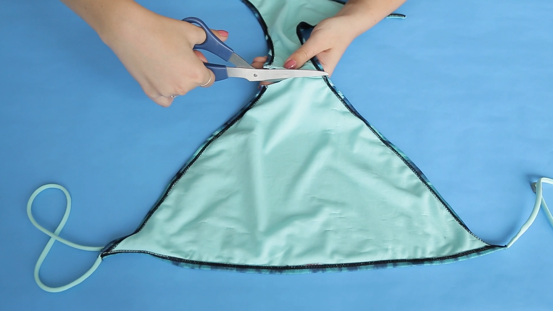 SUPER EASY DIY BIKINIS — The Sorry Girls