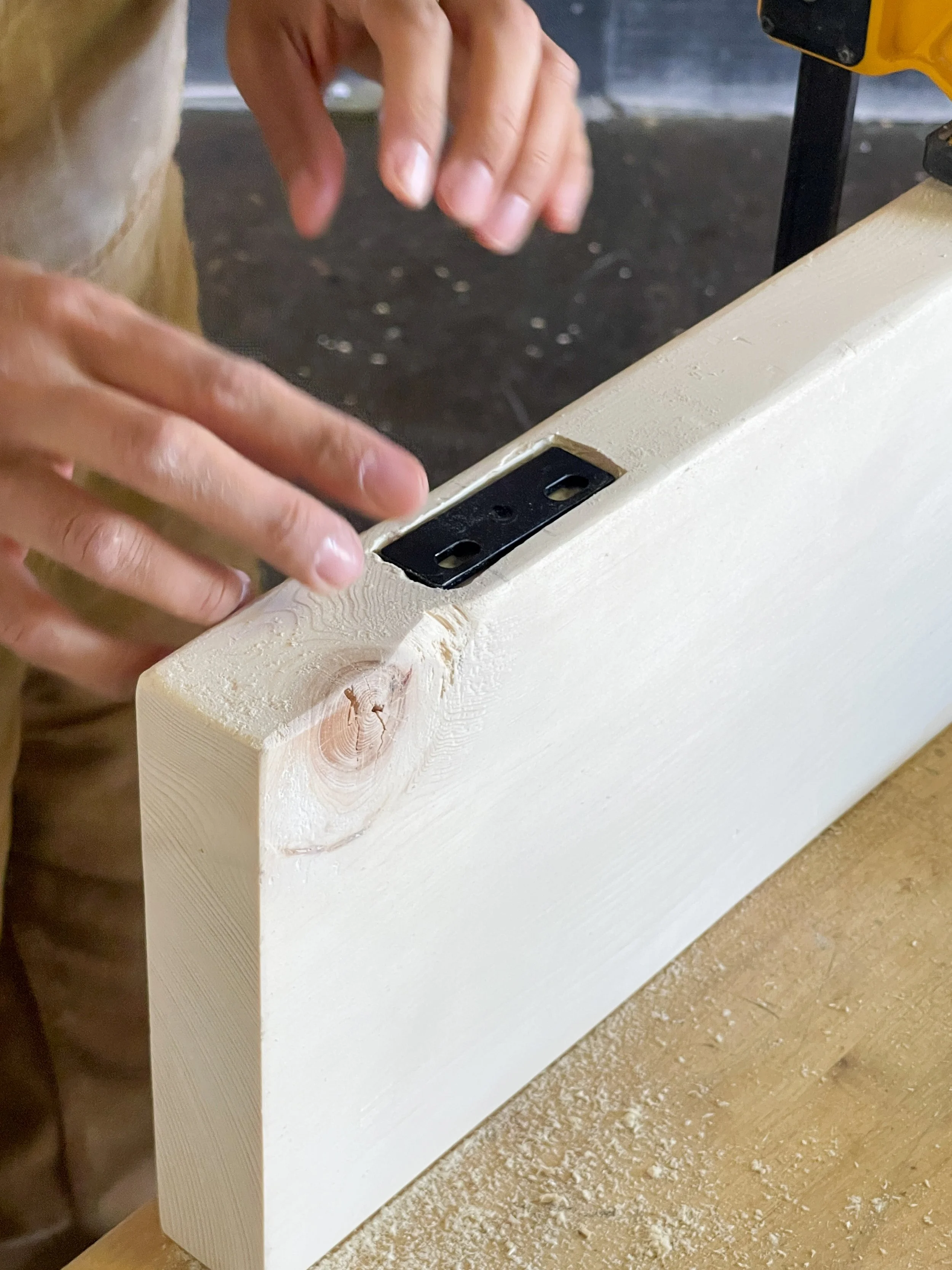 3 easy & Affordable Ways To DIY Floating Shelves — The Sorry Girls