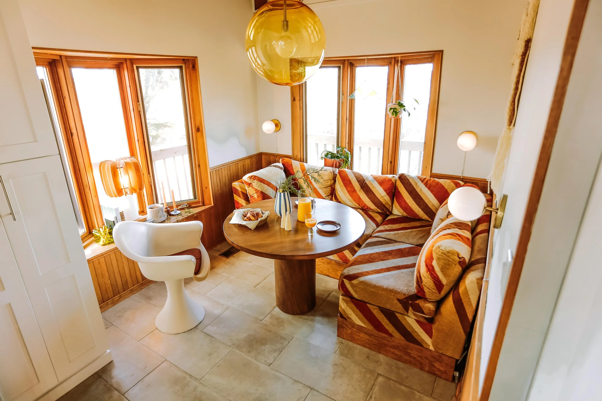 Making A Faux Conversation Pit in my Living Room — The Sorry Girls