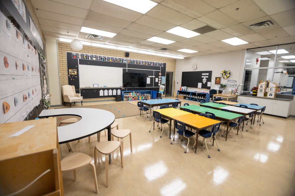 Completely Transforming an Elementary School Classroom — The Sorry Girls