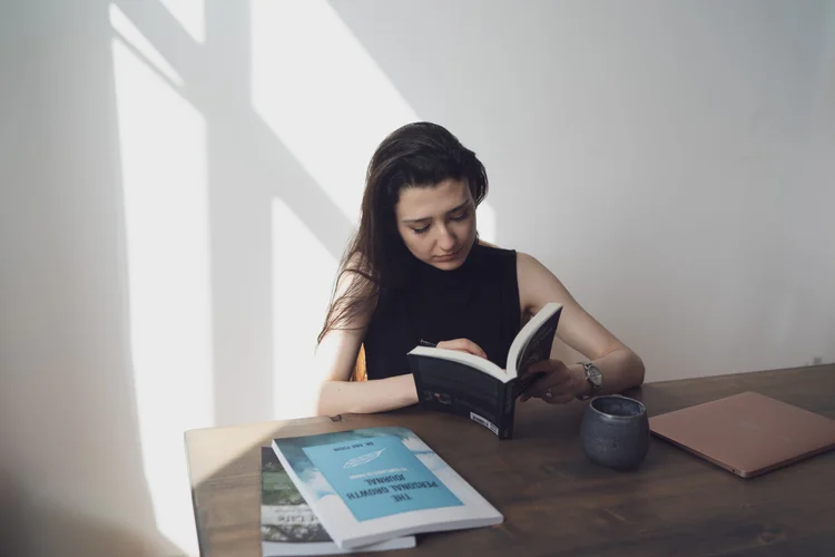 Books — Dr. Ana Yudin