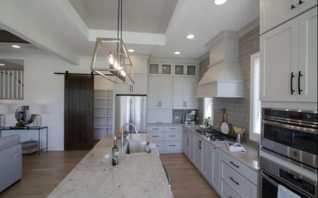 KITCHENS — CLASSIC CABINET DESIGNS