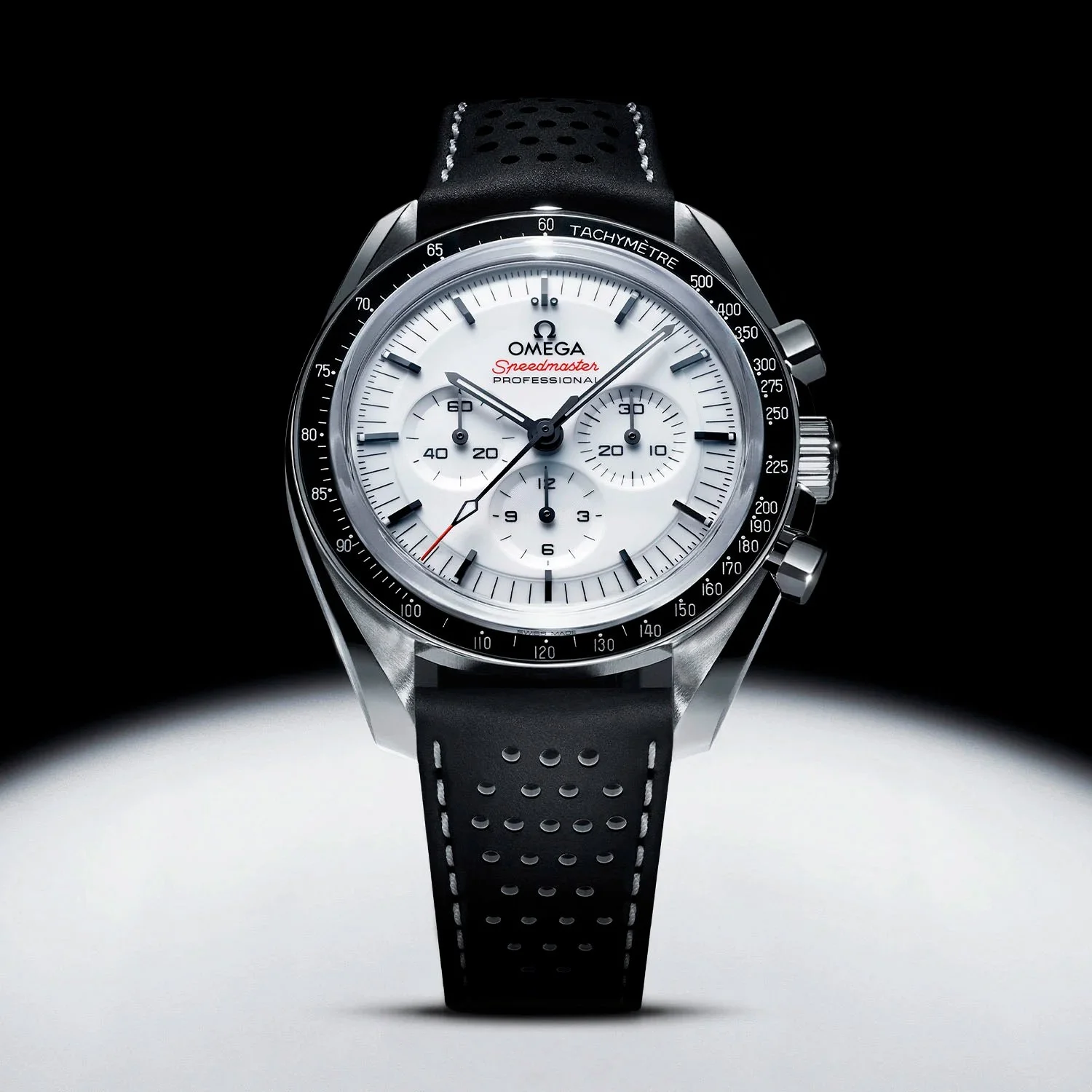 Omega anuncia um Speedmaster com mostrador branco em aço e laca ...