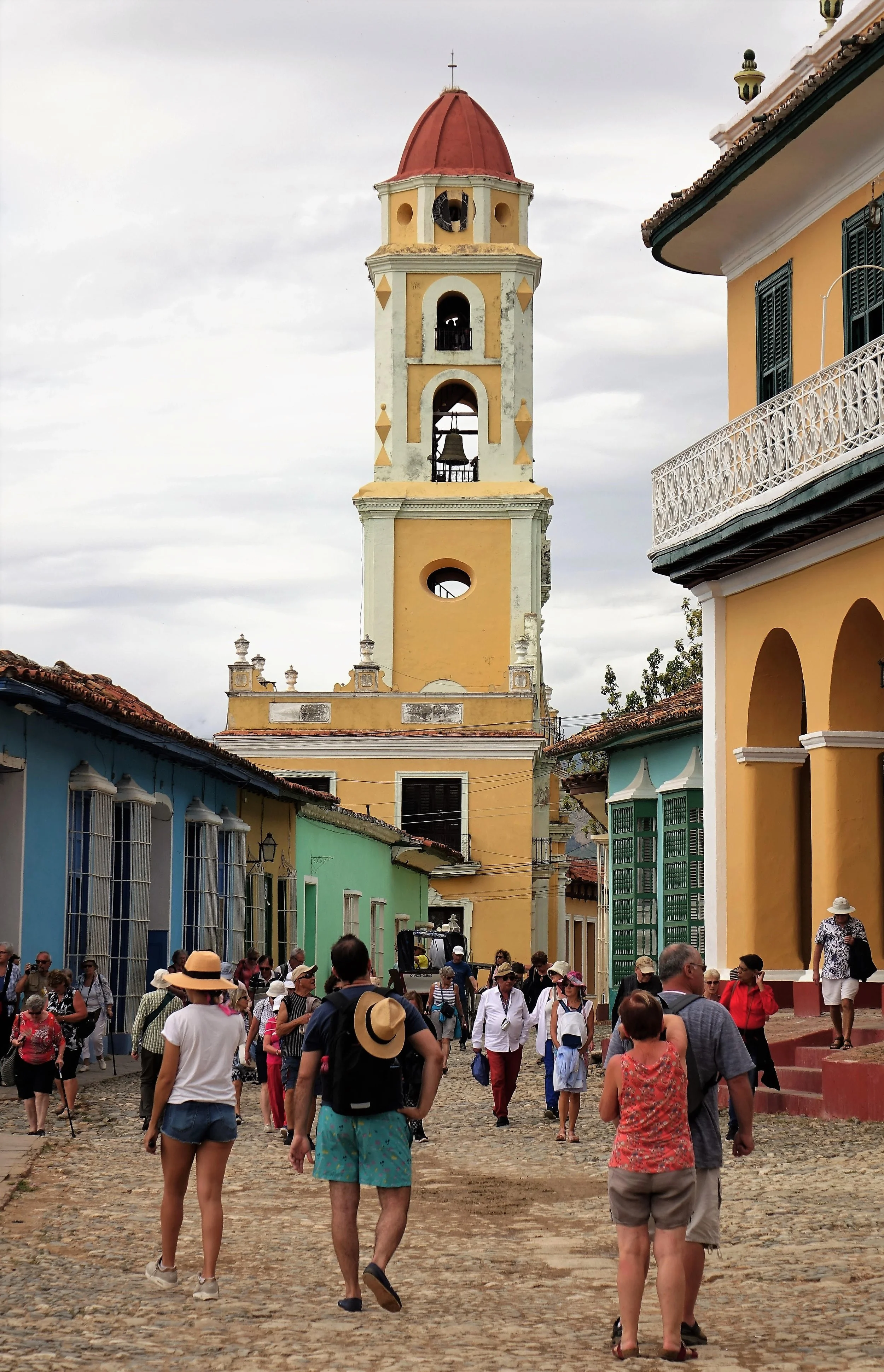 CUBA — Architectural Heritage Center