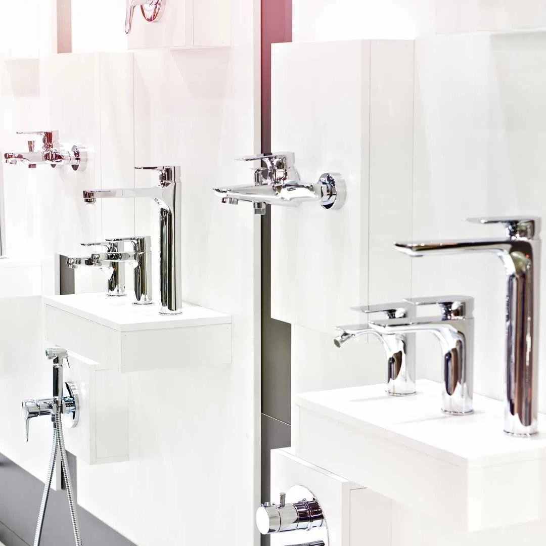 30 Walk-In Shower Ideas and Designs for Your Bathroom