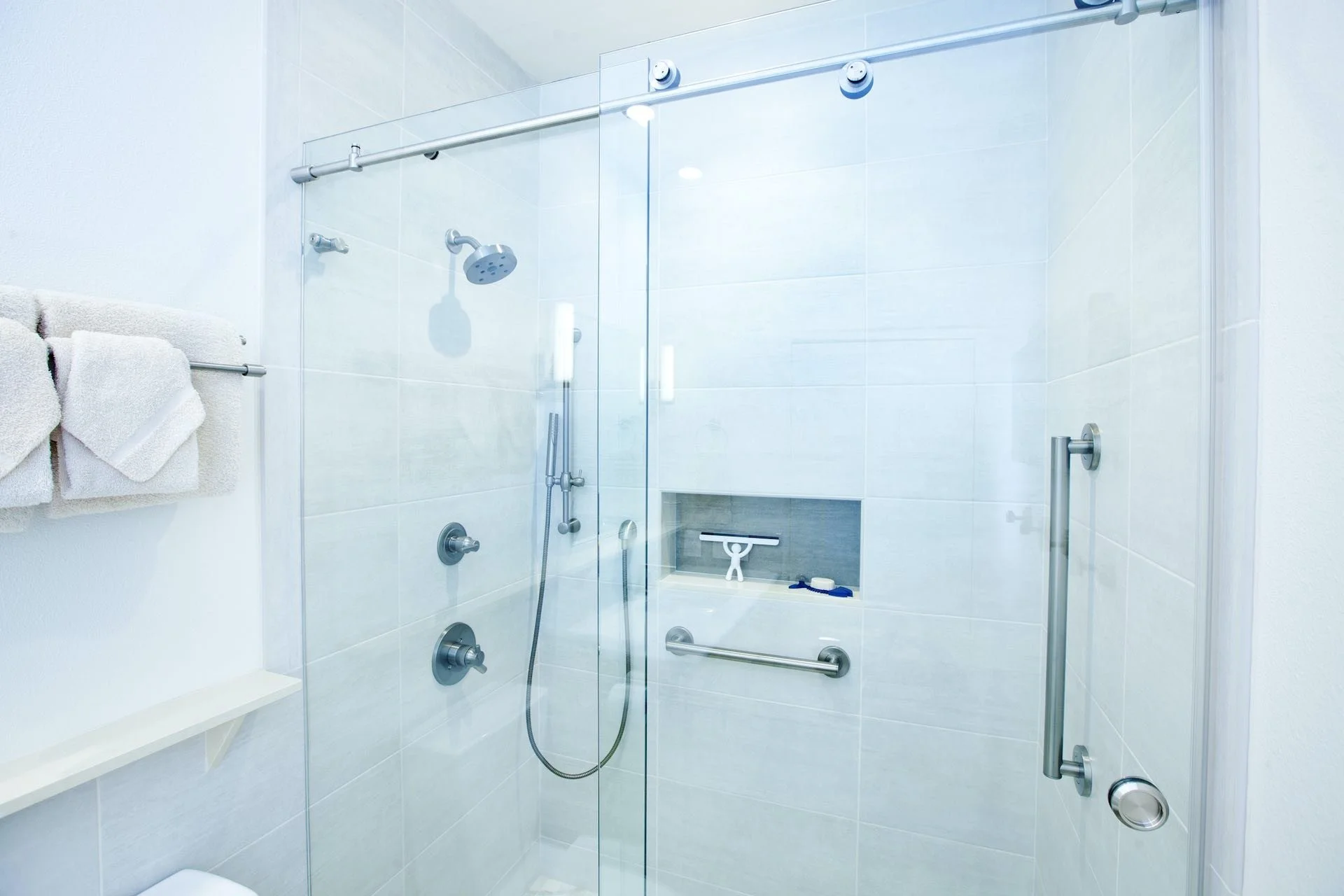 Bathroom Safety: All About Safe Showers For Seniors