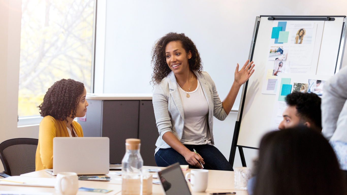 10 Communication Strategies to Strengthen Team Dynamics