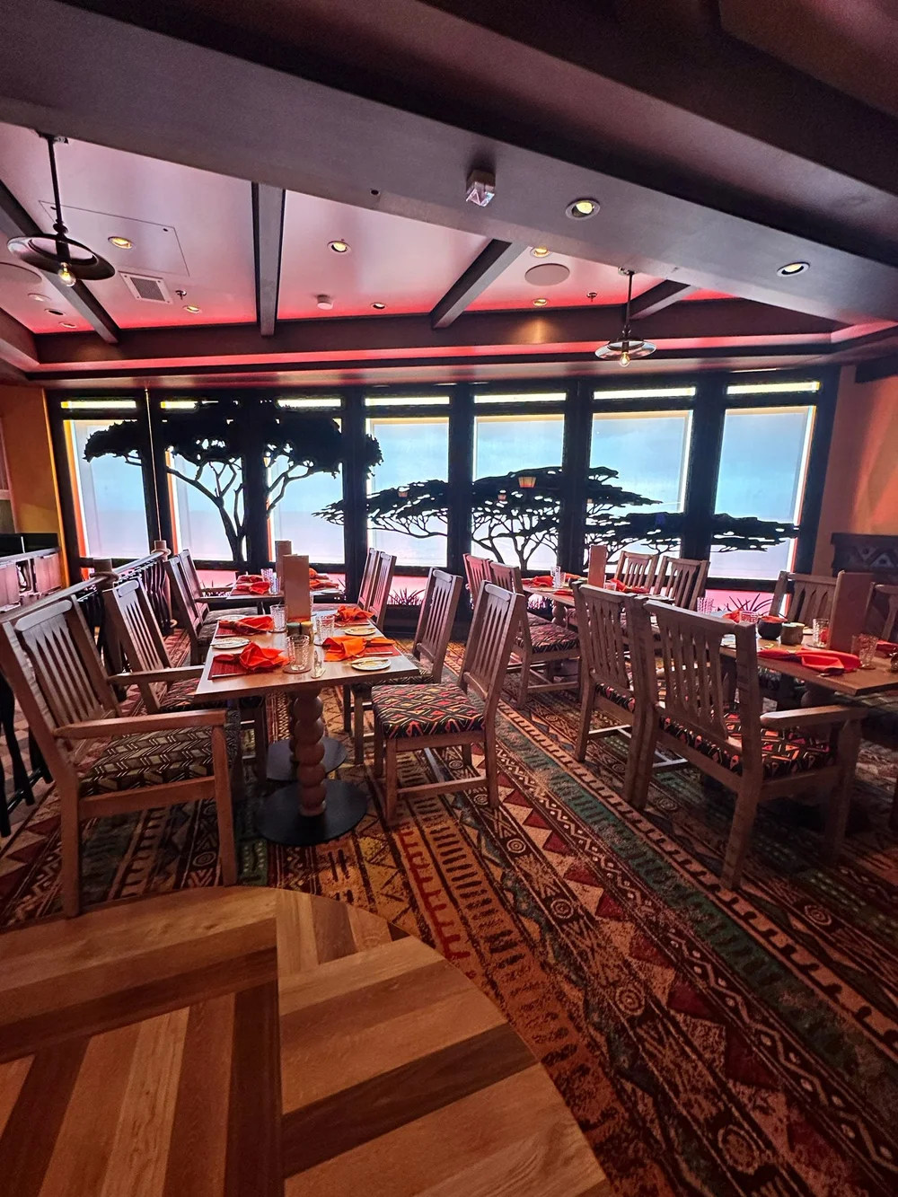 Disney Destiny Review: Dining, Shows, Staterooms & Family Experiences ...
