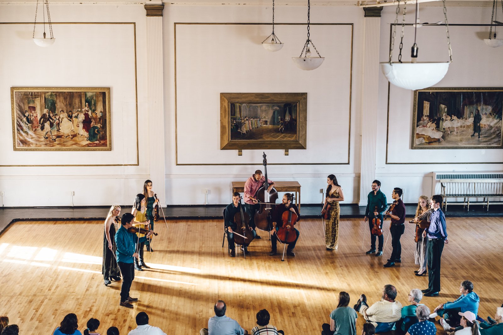 about — Palaver Strings