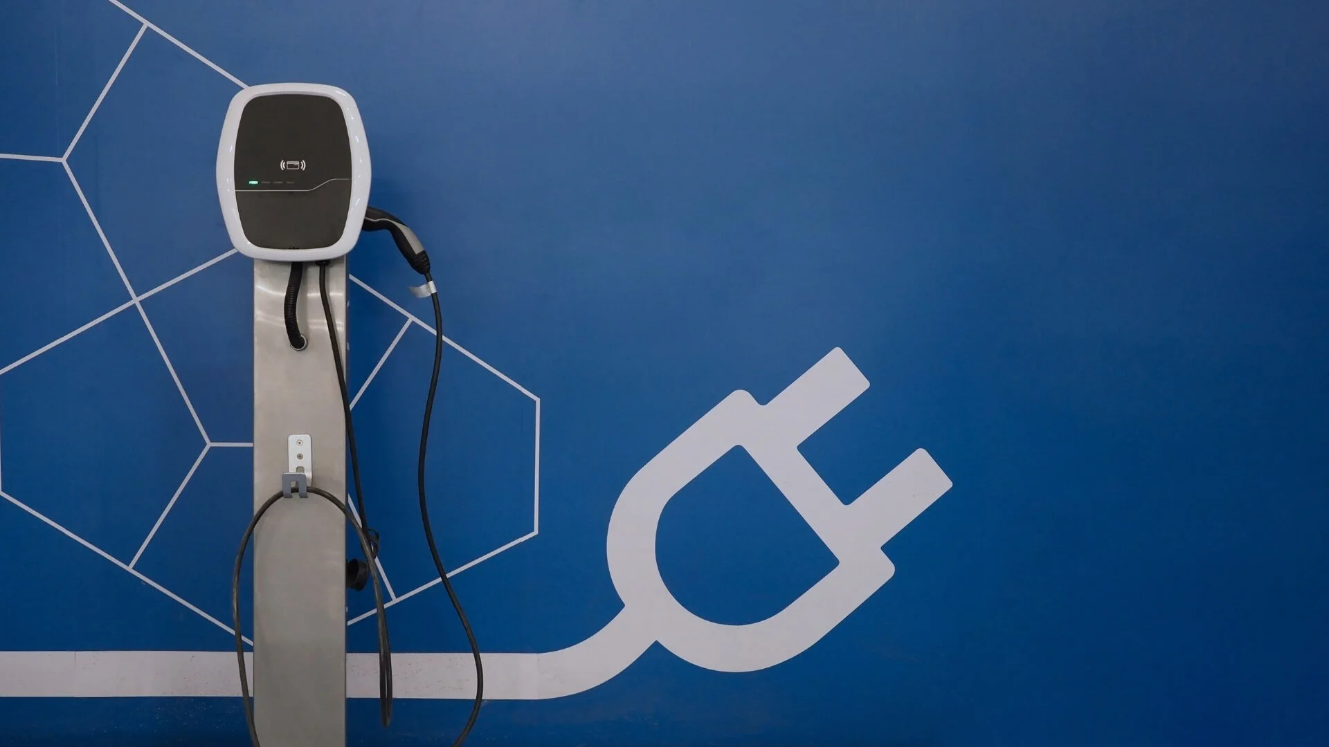 EMH, Refurbishment & Electrical Services | Surrey & Sussex