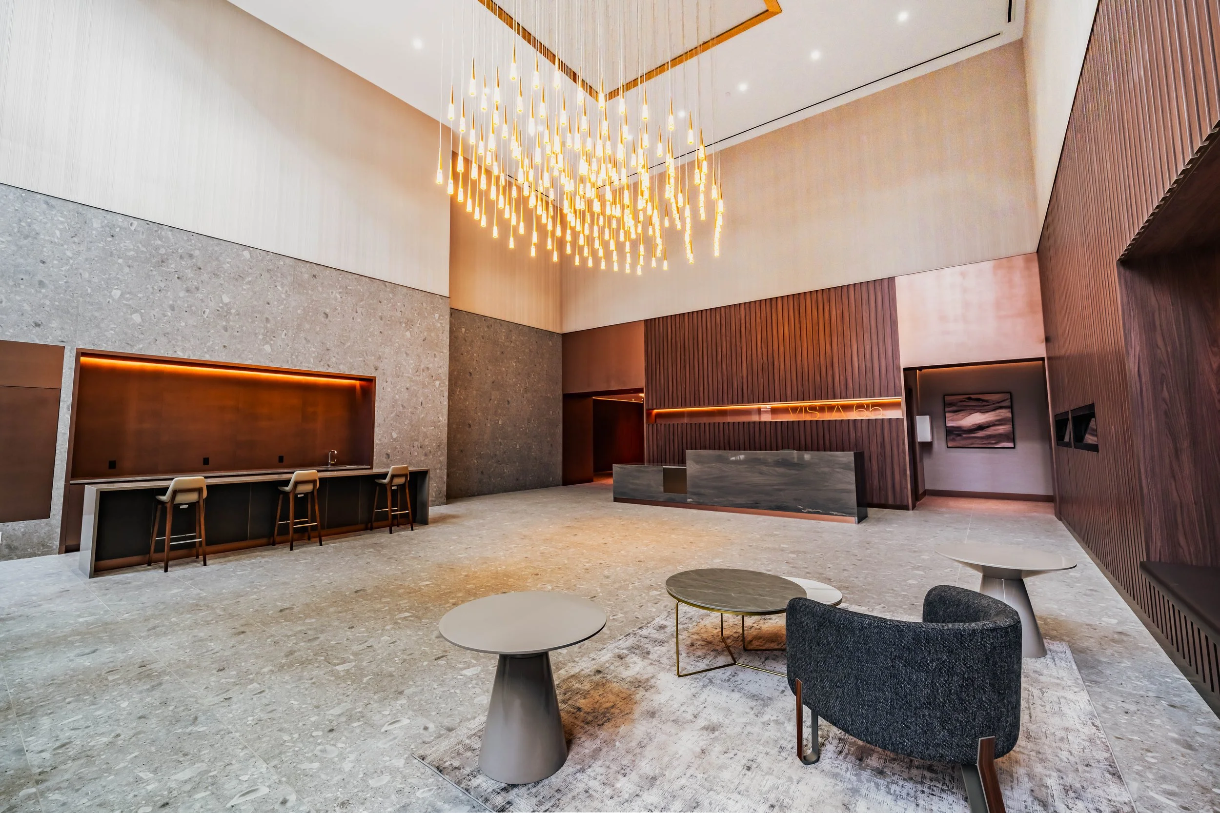 Amenities — Vista65