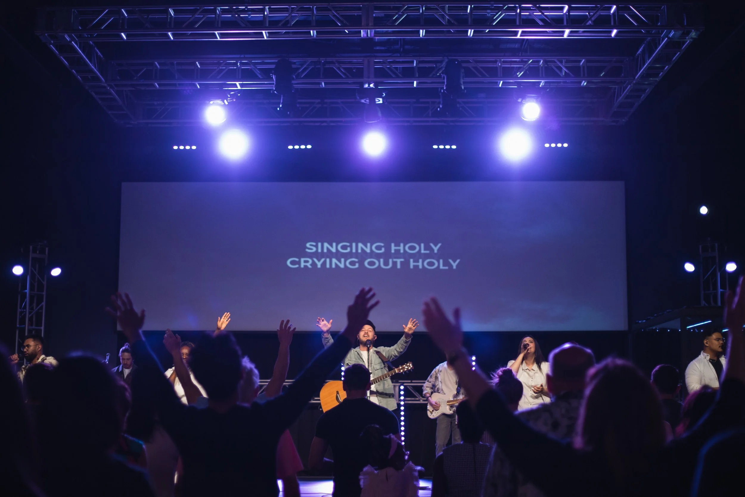 Sunday Services - Calgary Life Church