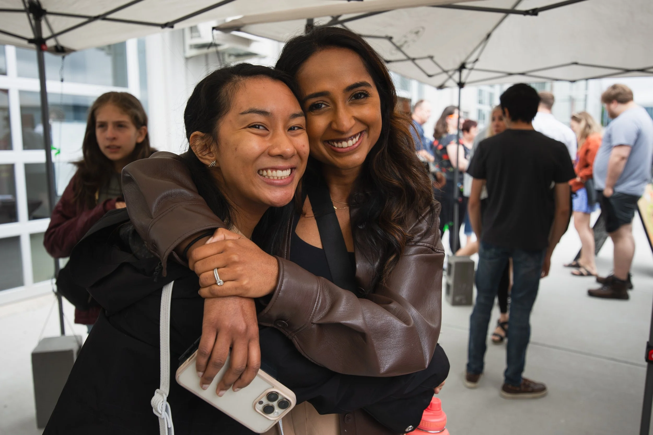 Sunday Services - Calgary Life Church