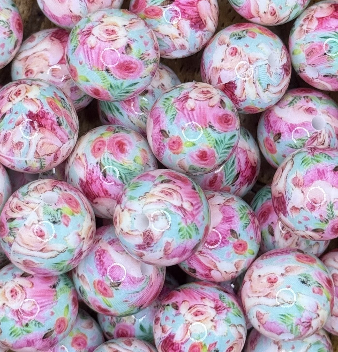 15mm Silicone Printed Pink Floral Pig Beads — The Tumbleristas