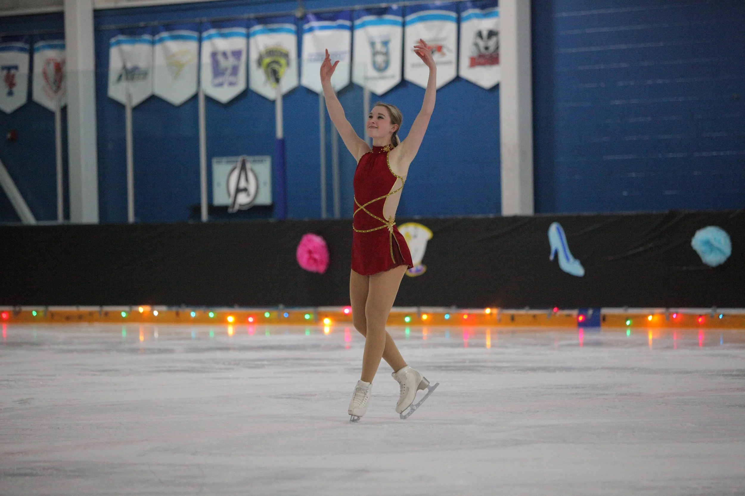 Figure Skating Programs — Oshawa Skating Club