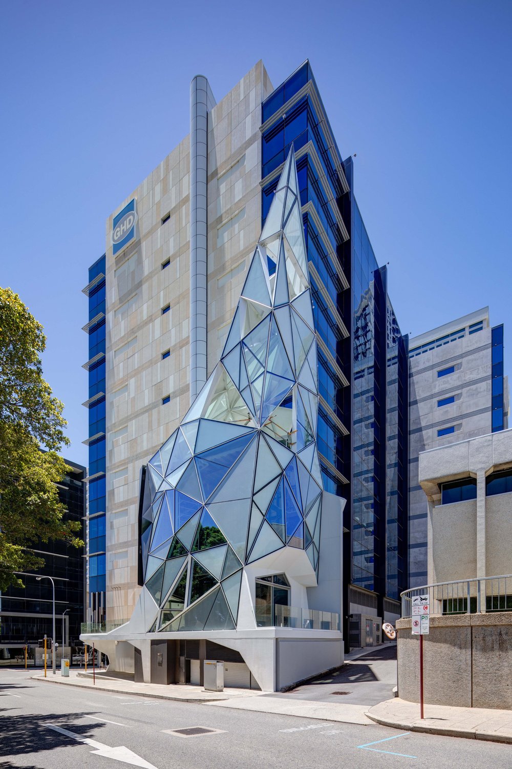 Elder Street — maarch.co