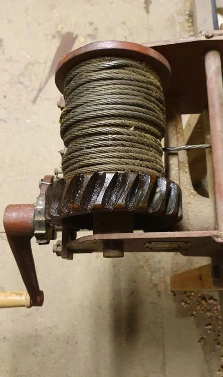 Chandelier Cleaning / Chandelier Cleaning Near Me