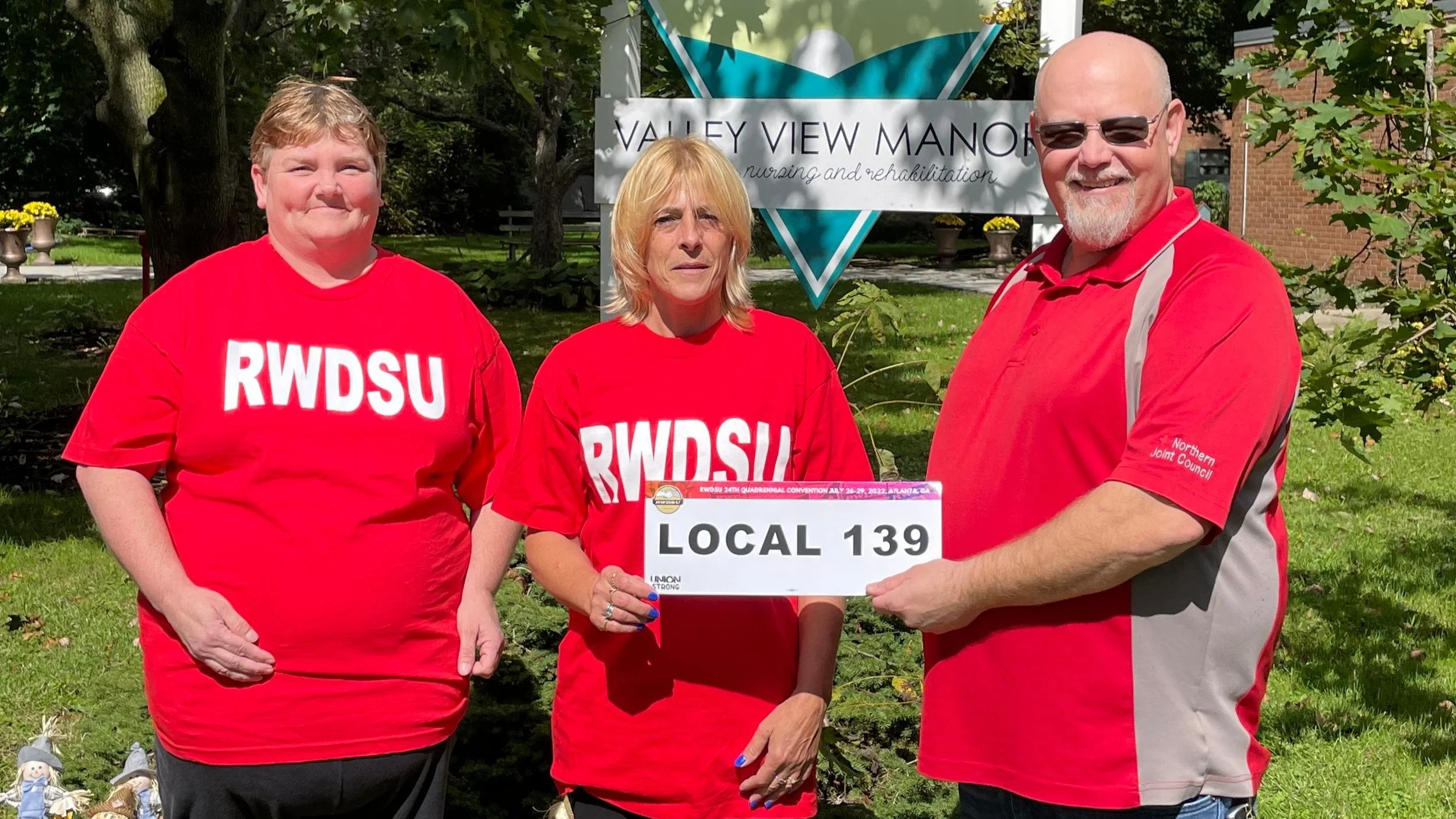 Valley View Manor Workers Ratify New Contract — Retail, Wholesale and ...