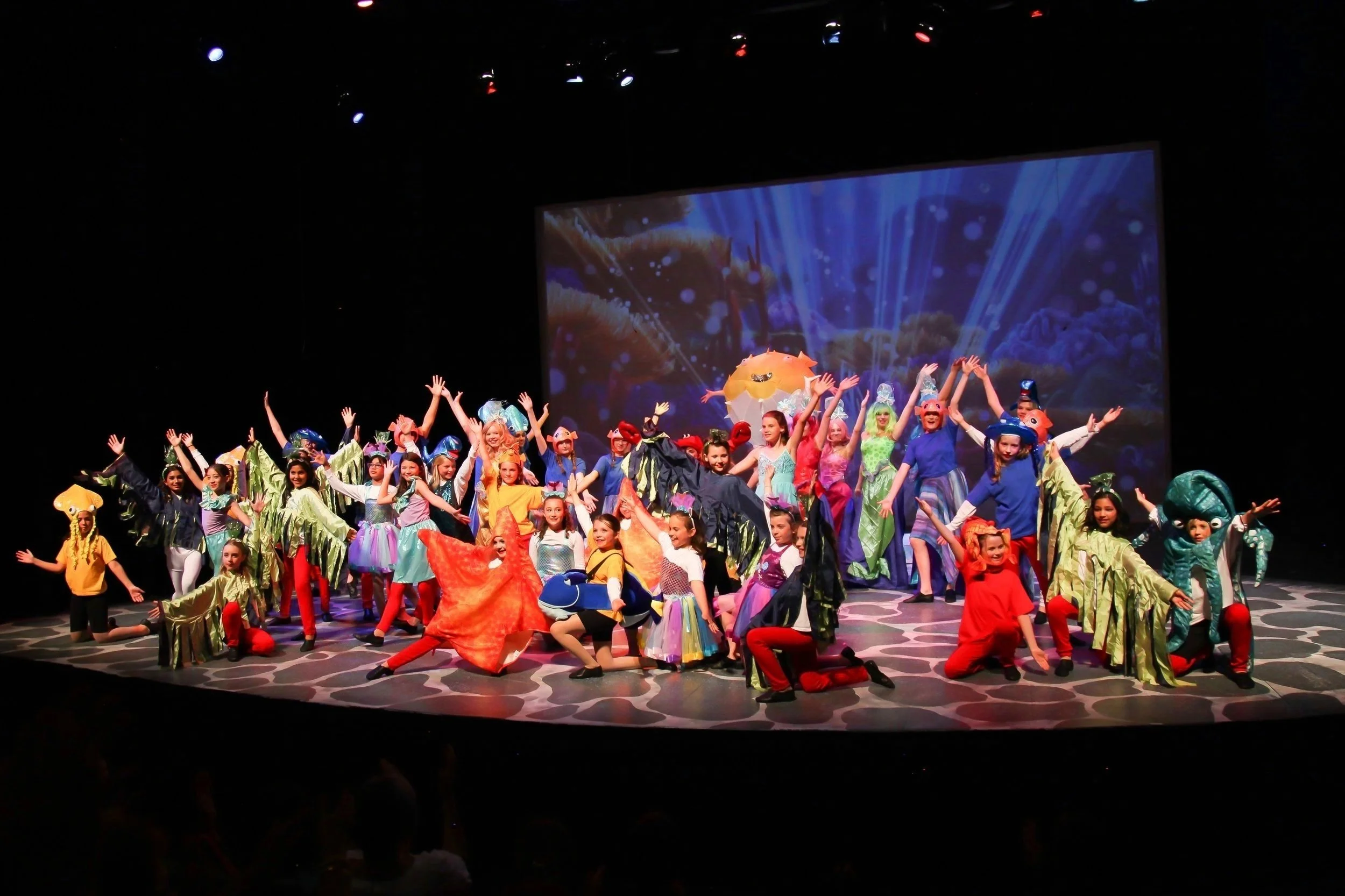 Rave Reviews for Smash Musical Theatre in White Rock / South Surrey ...