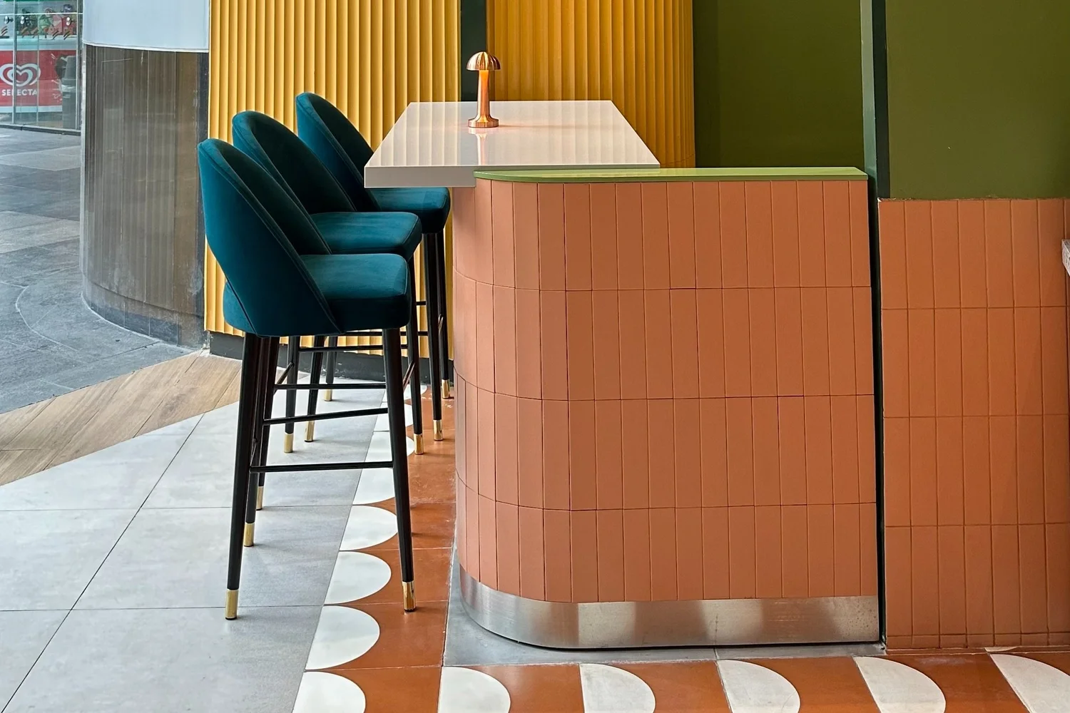 Dynamic Design: Exploring Complexity Theory for Interiors — The Curative Company LLC