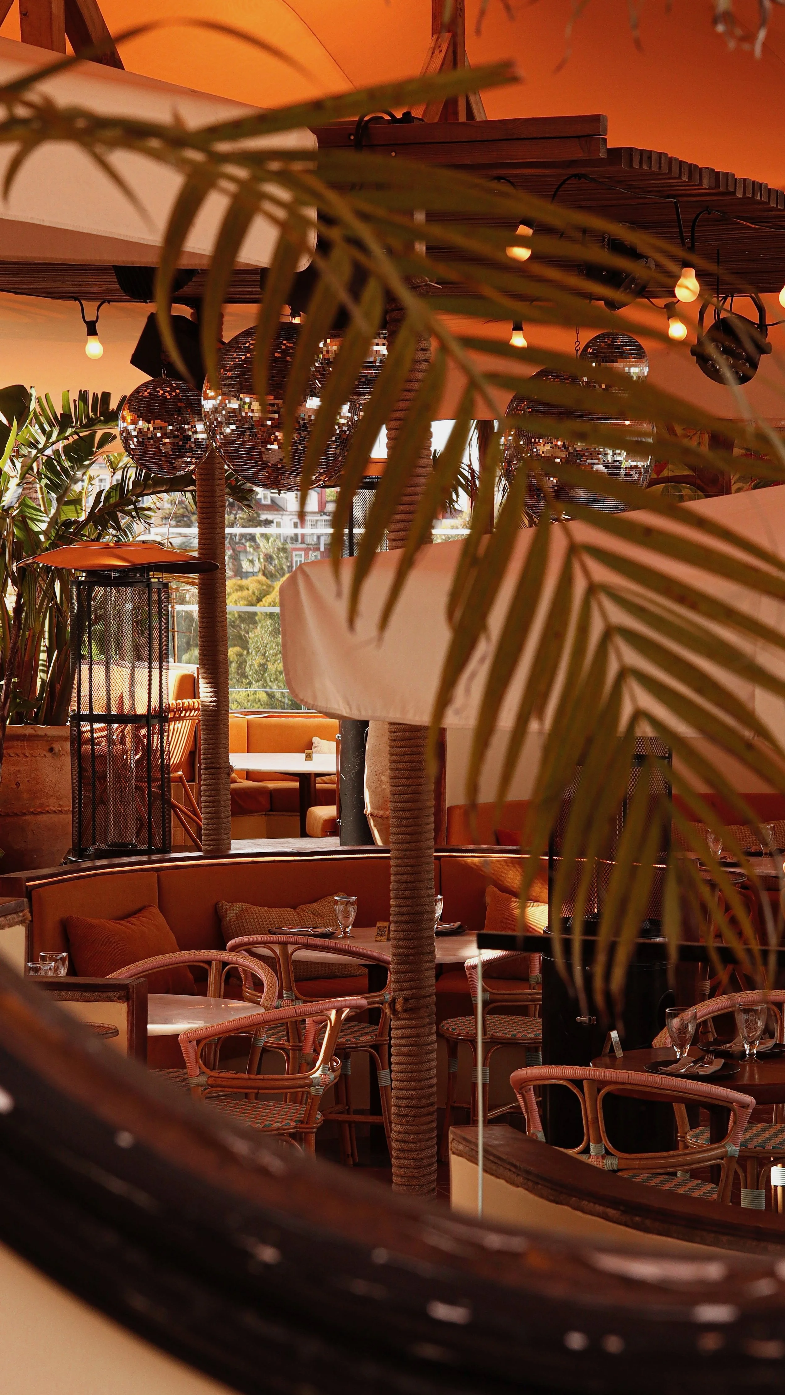 Mona Verde - Lisbon Rooftop Restaurant