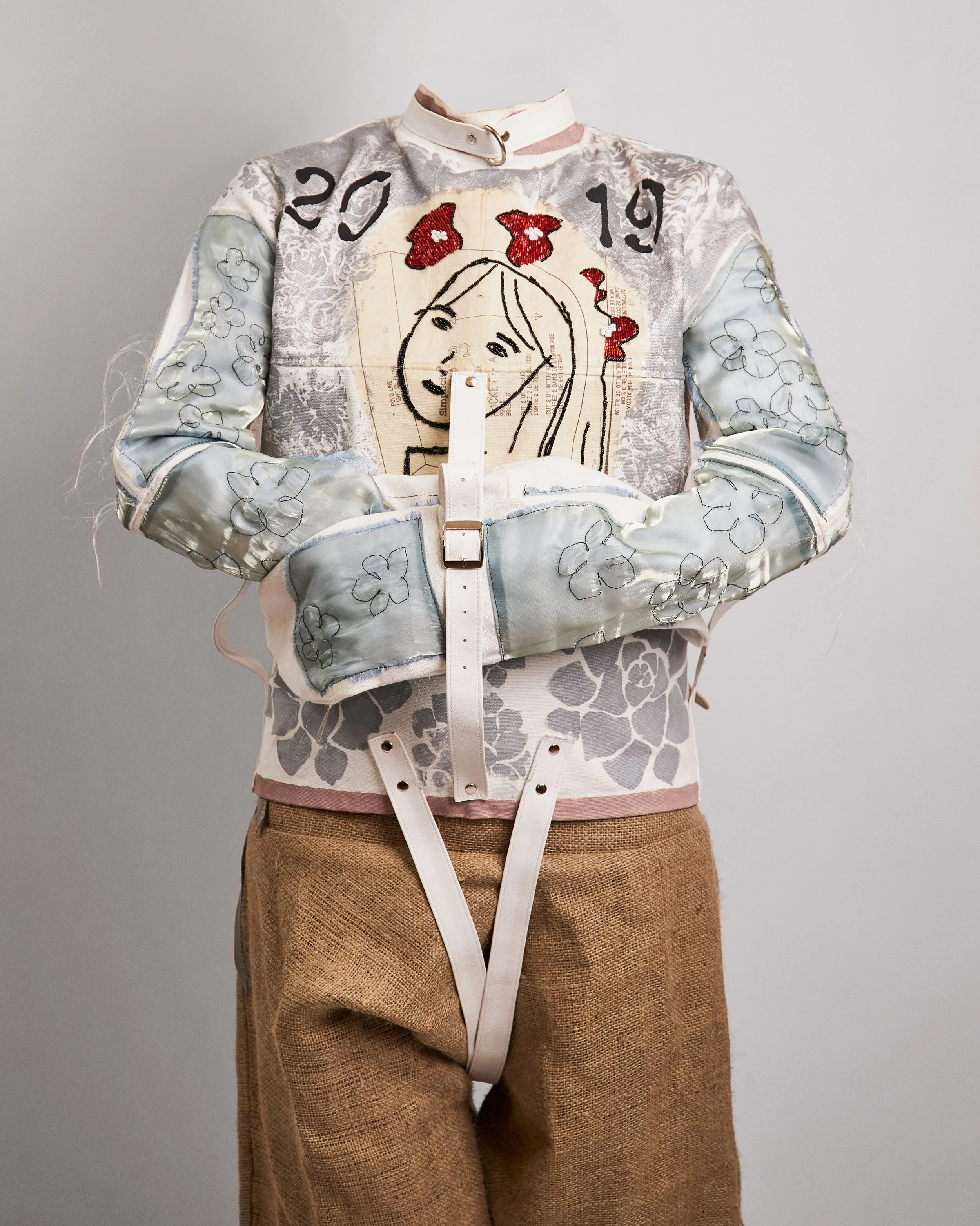 Straitjackets — Ola Rondiak