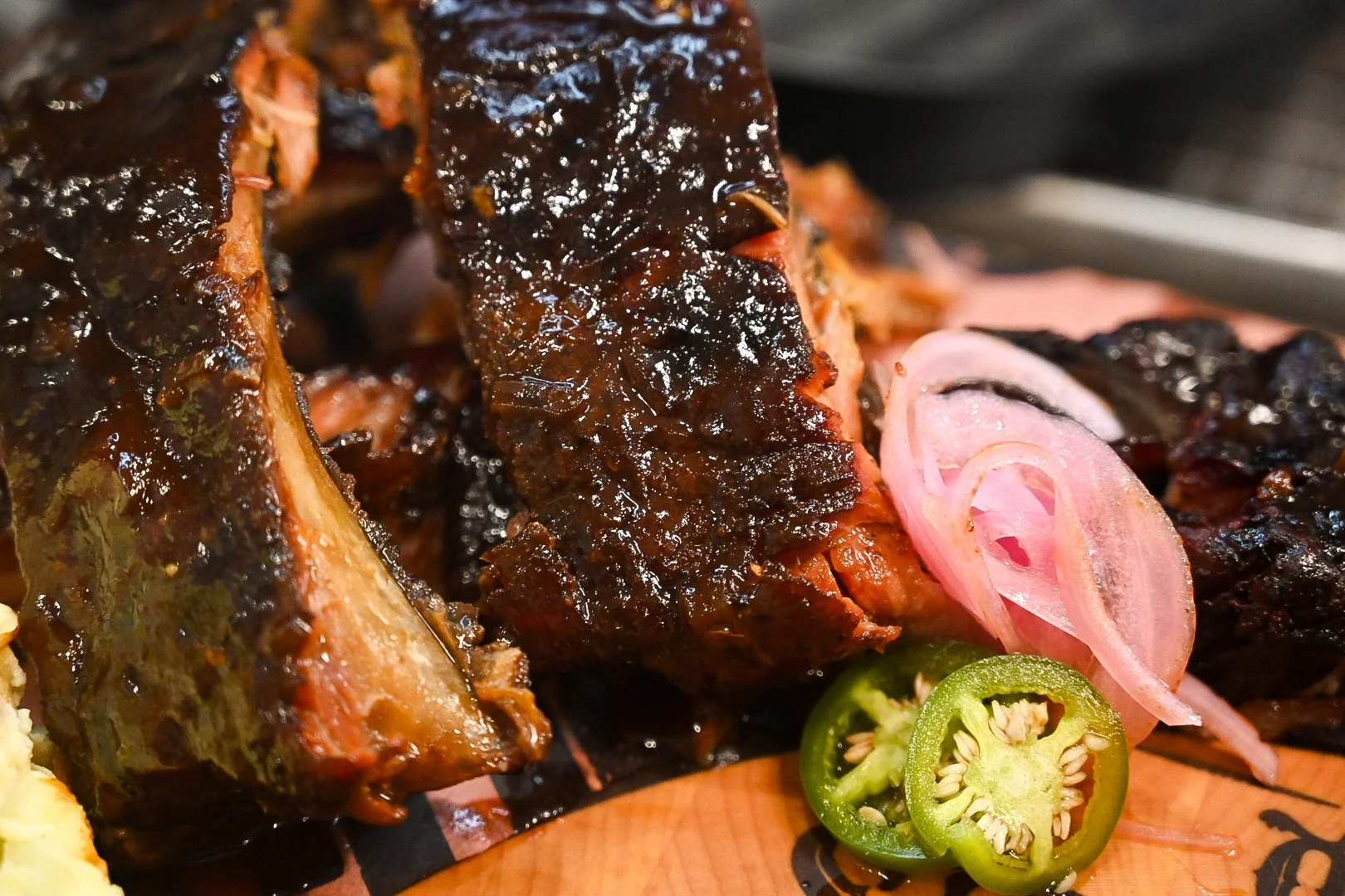 Smokin' Barrels BBQ