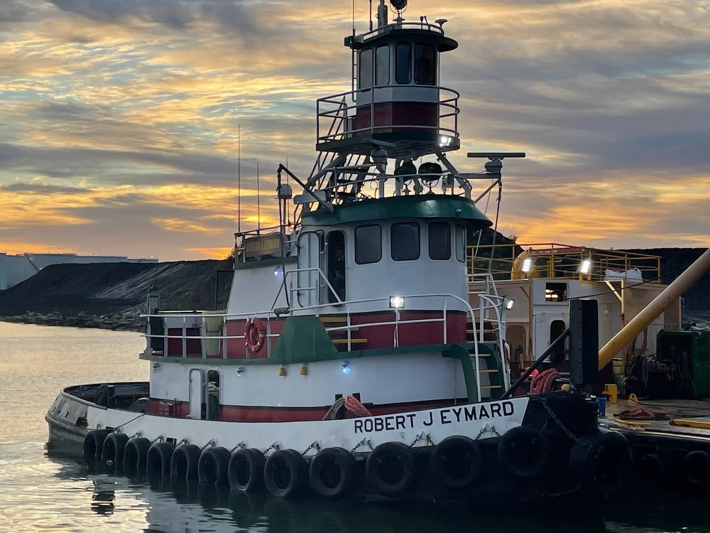 Vessels & Services — Trinity Tugs 7.1