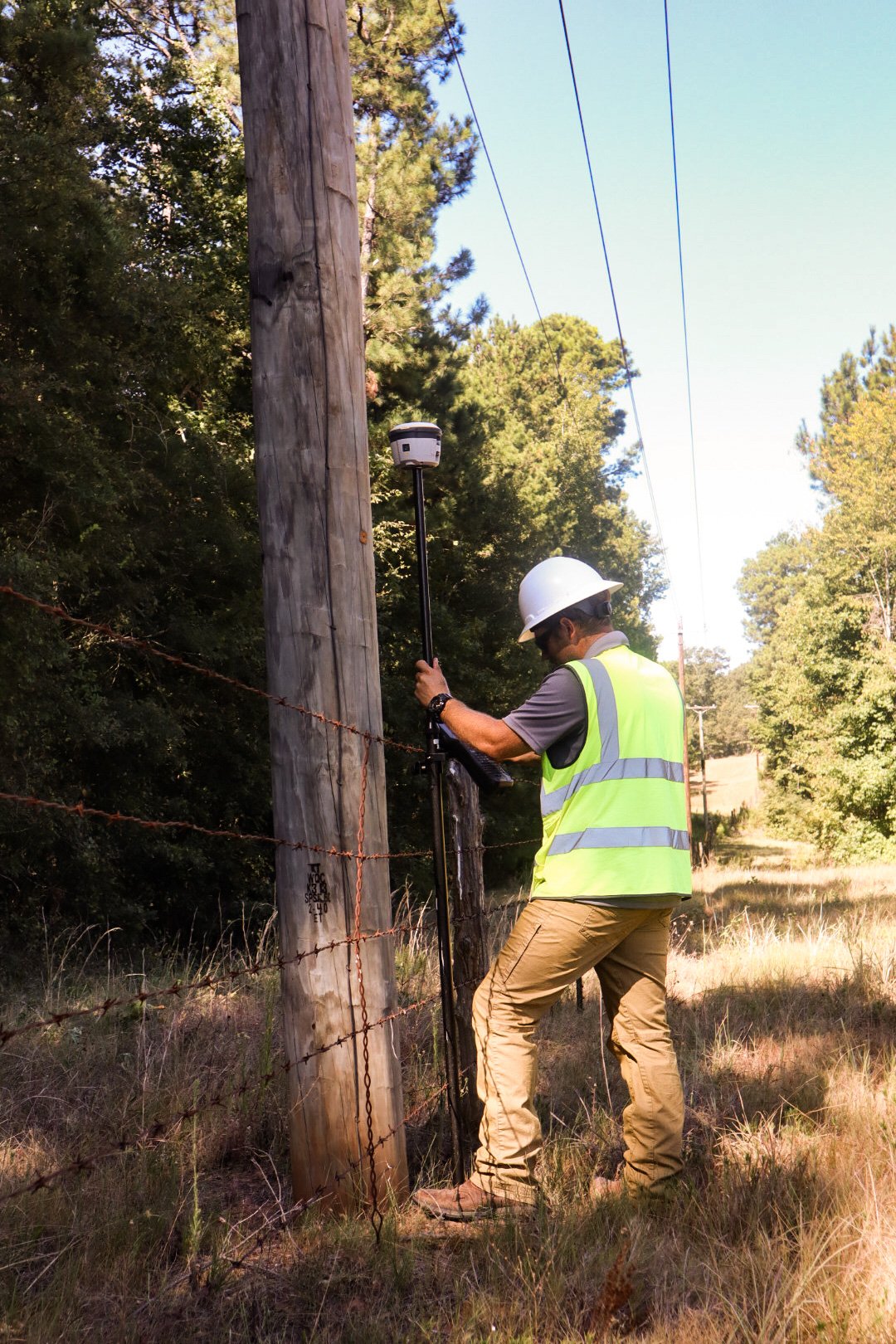 Services — REI Utilities