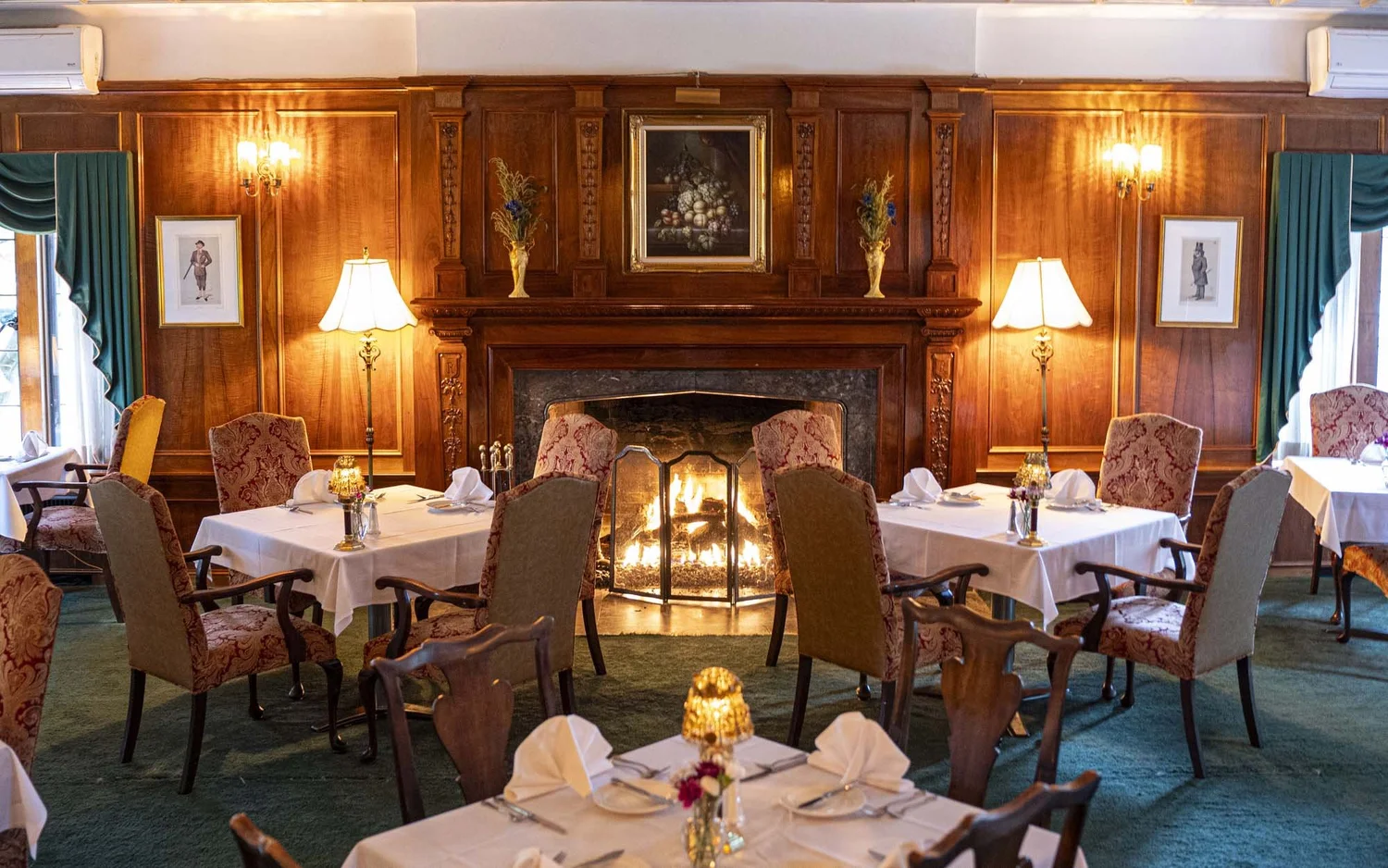 Award-Winning Restaurant and Pub — The English Inn