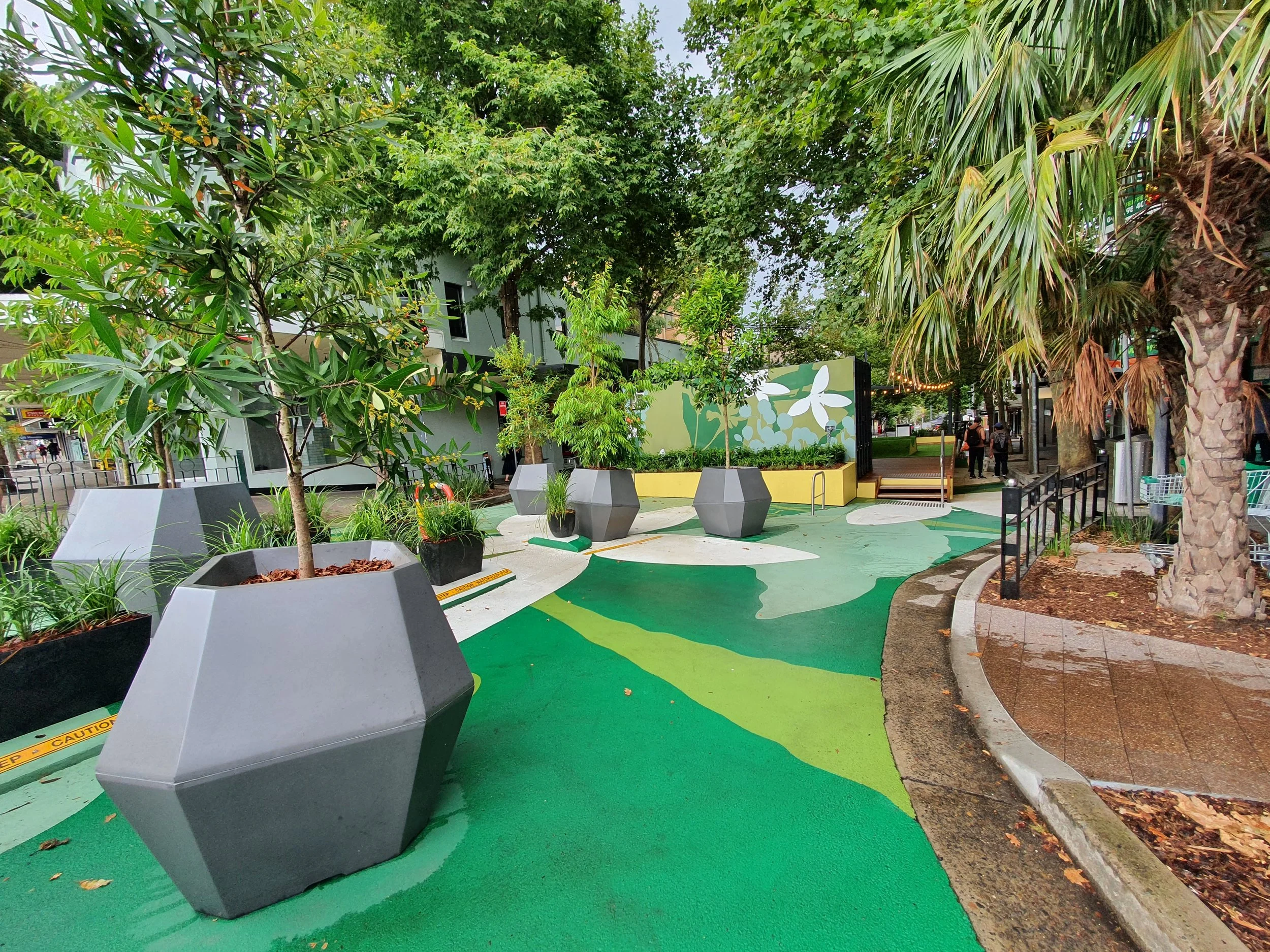 Streetscape — Regal Innovations | Commercial Landscaping