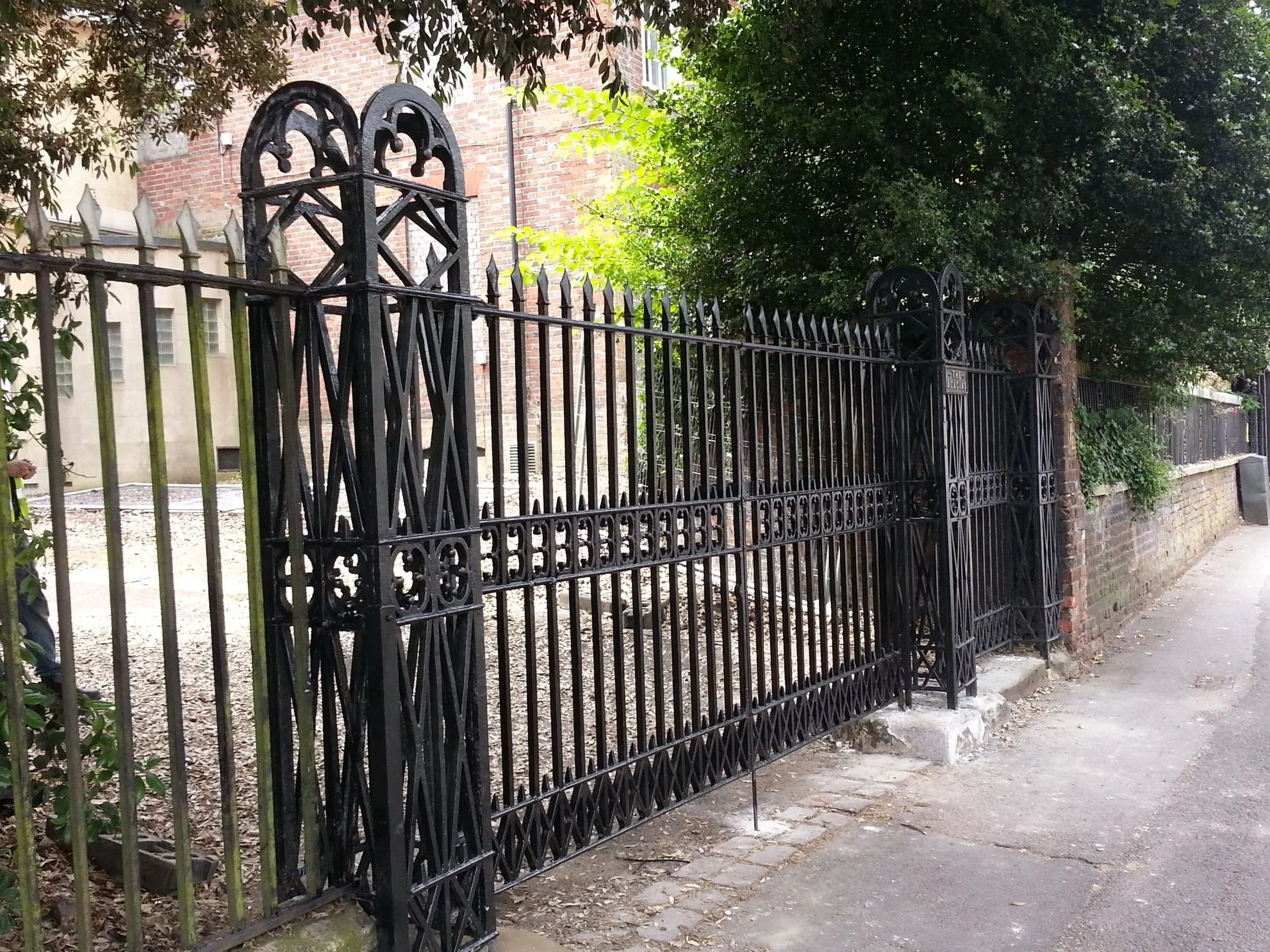 Experienced Blacksmiths for Architectural Metalwork in Reading, UK