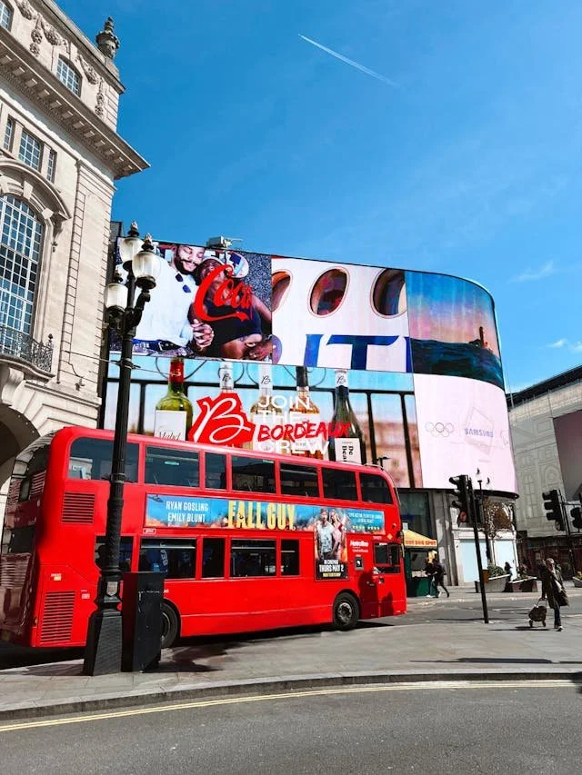 Your Ultimate Guide to Bus Advertising in the UK — Transport Media