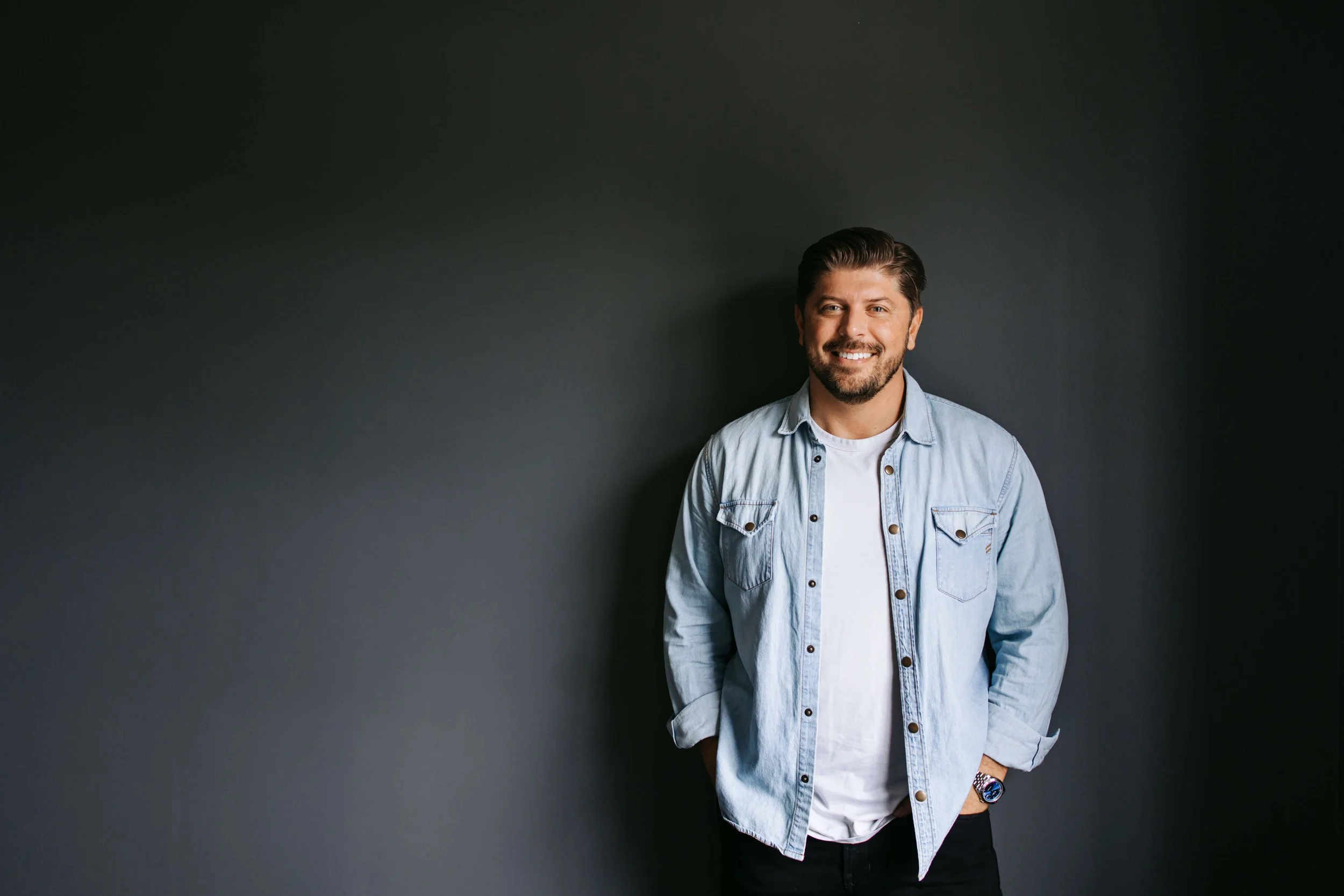 About — Jason Burke